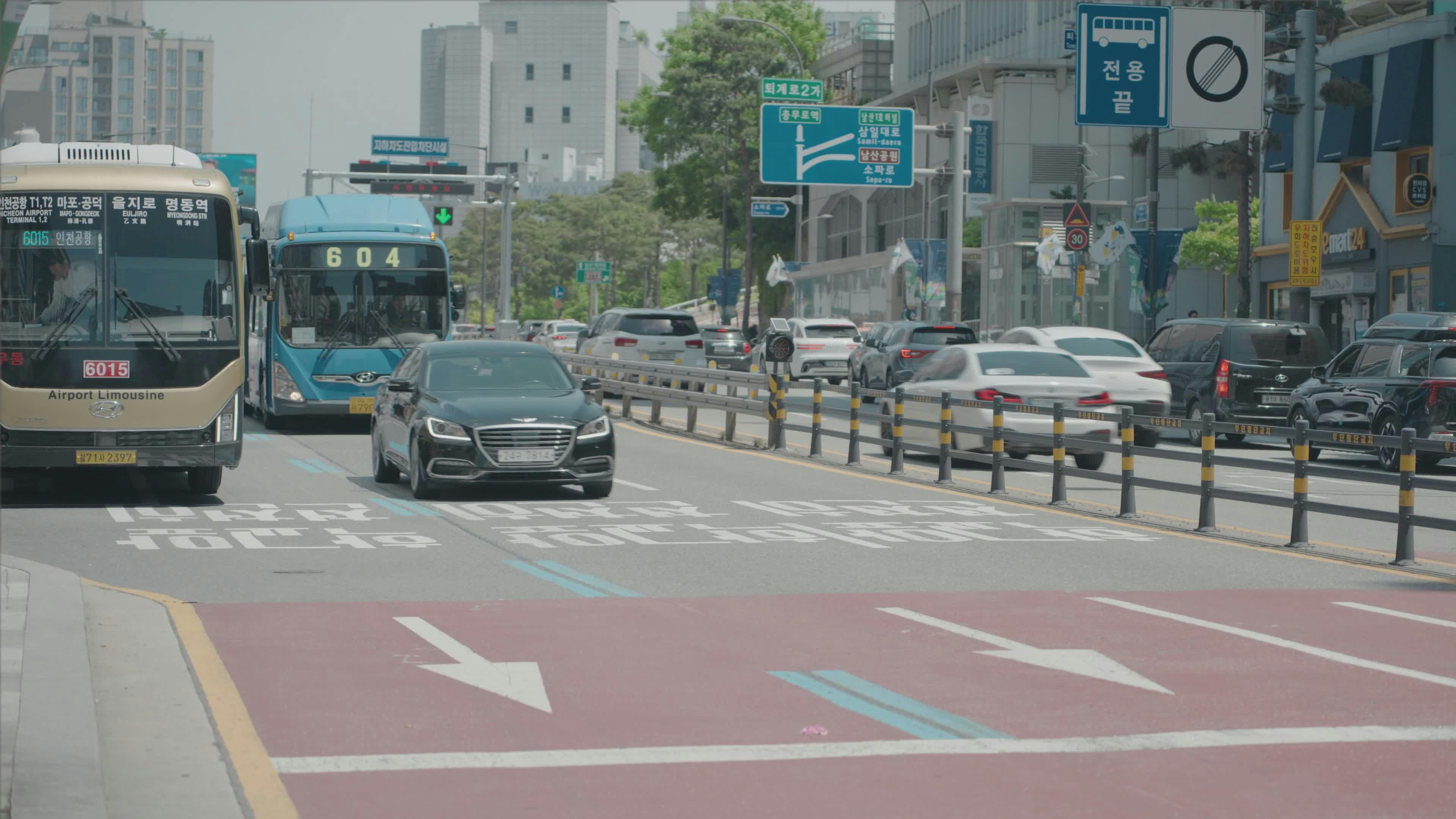 Ev Buses Videos, Download The BEST Free 4k Stock Video Footage & Ev ...