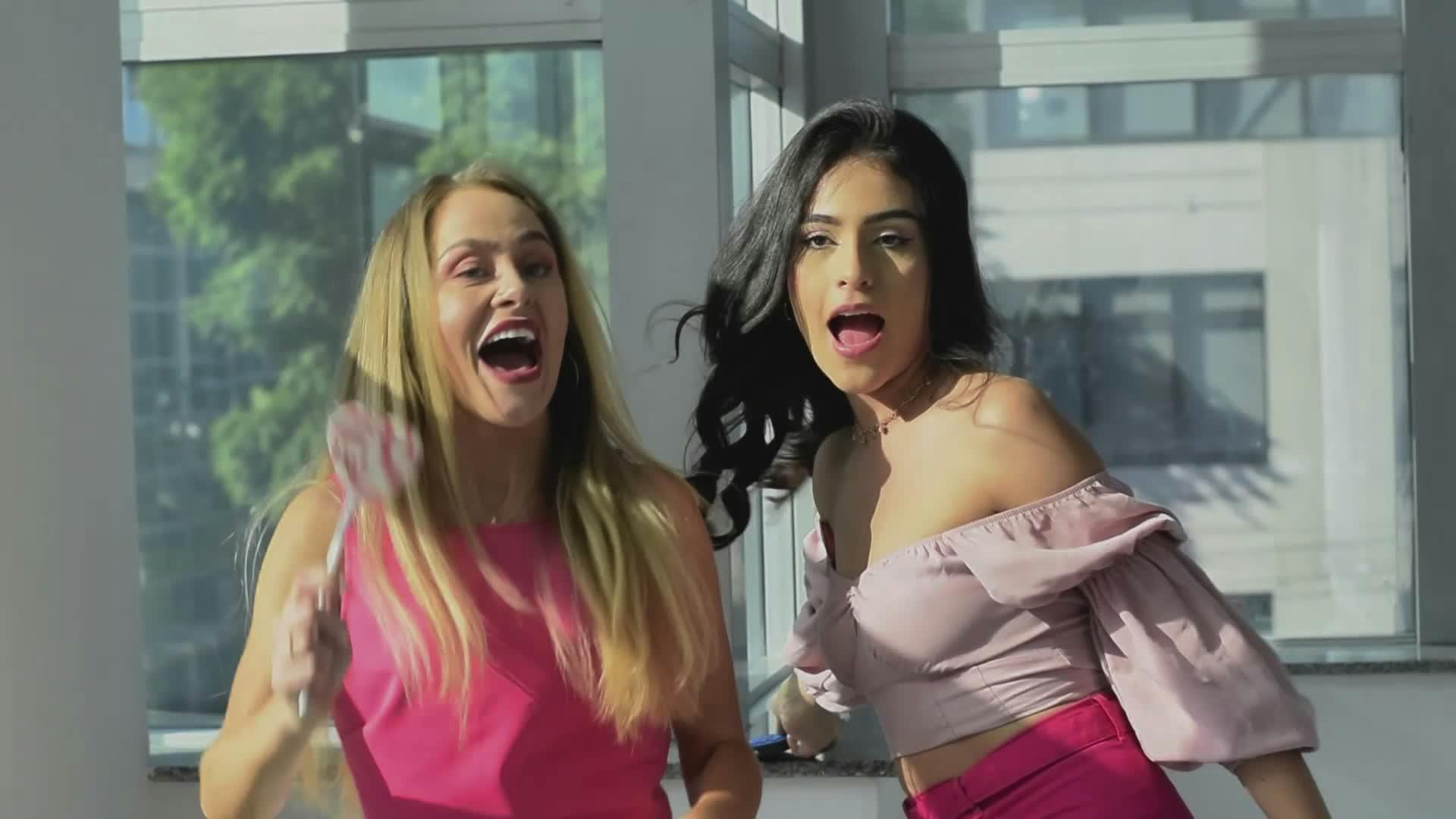 Pop+લવ+બટular+Now+On+Bing Videos, Download The BEST Free 4k Stock Video ...