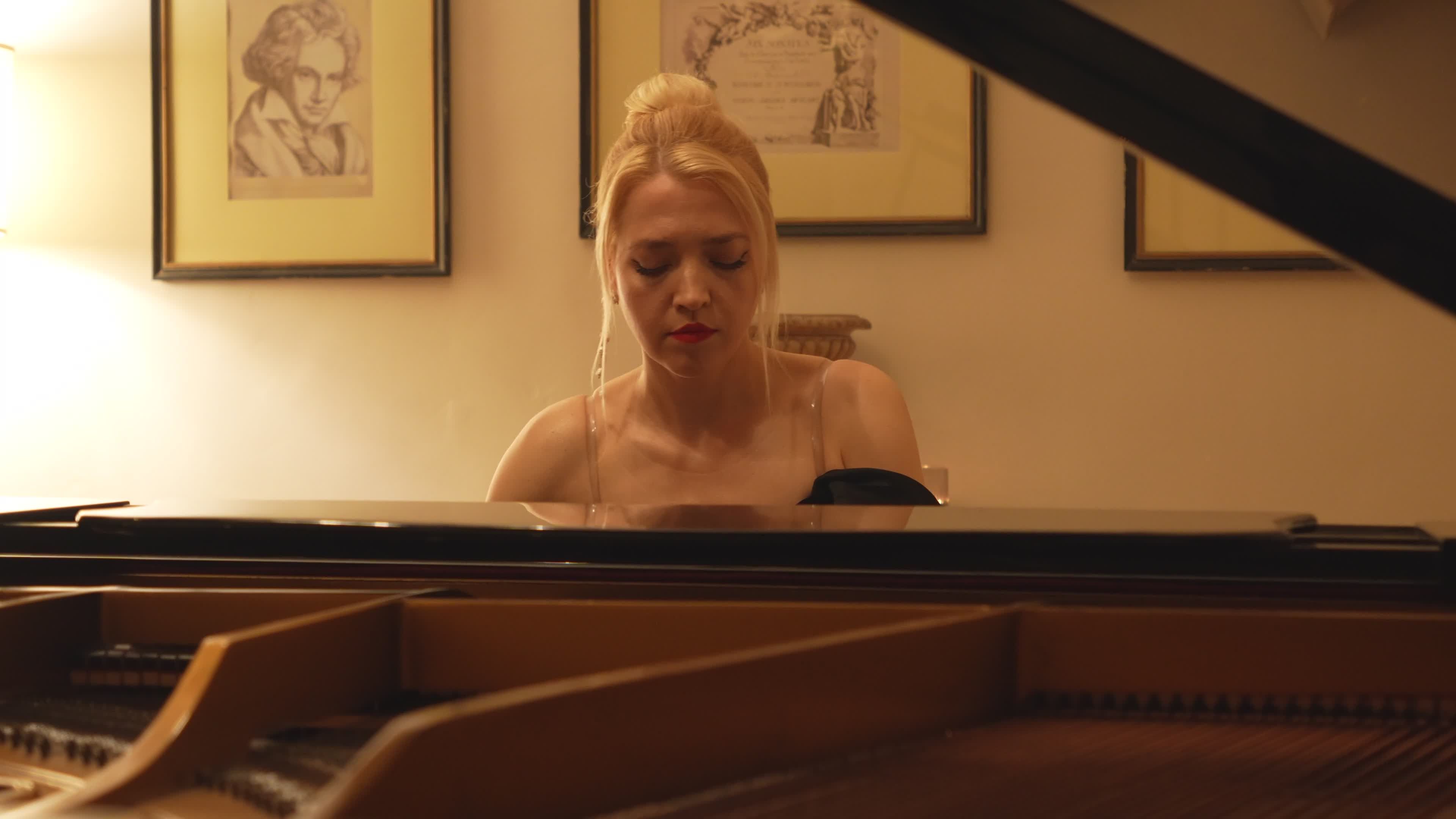 Classical Woman Portrait Videos, Download The BEST Free 4k Stock Video ...