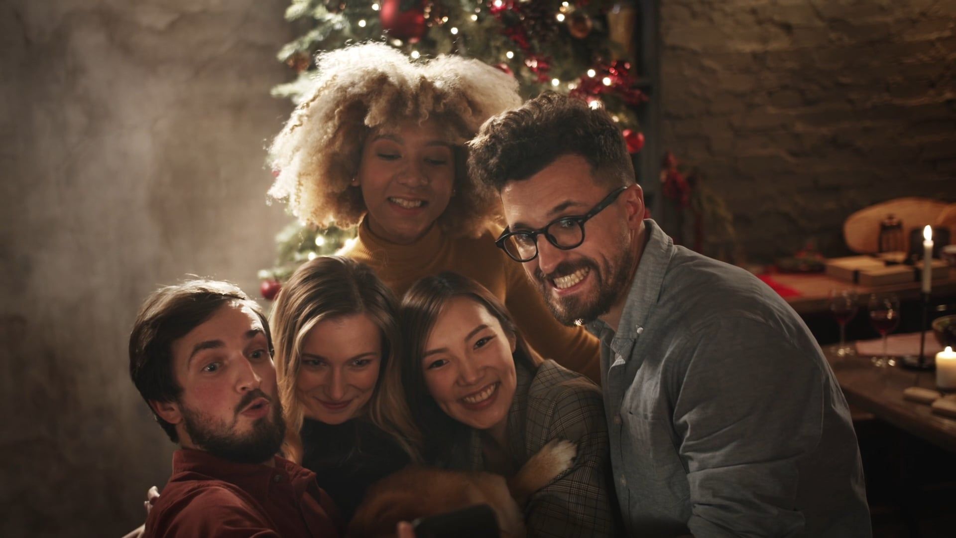 People Grouping Together For A Group Selfie · Free Stock Video