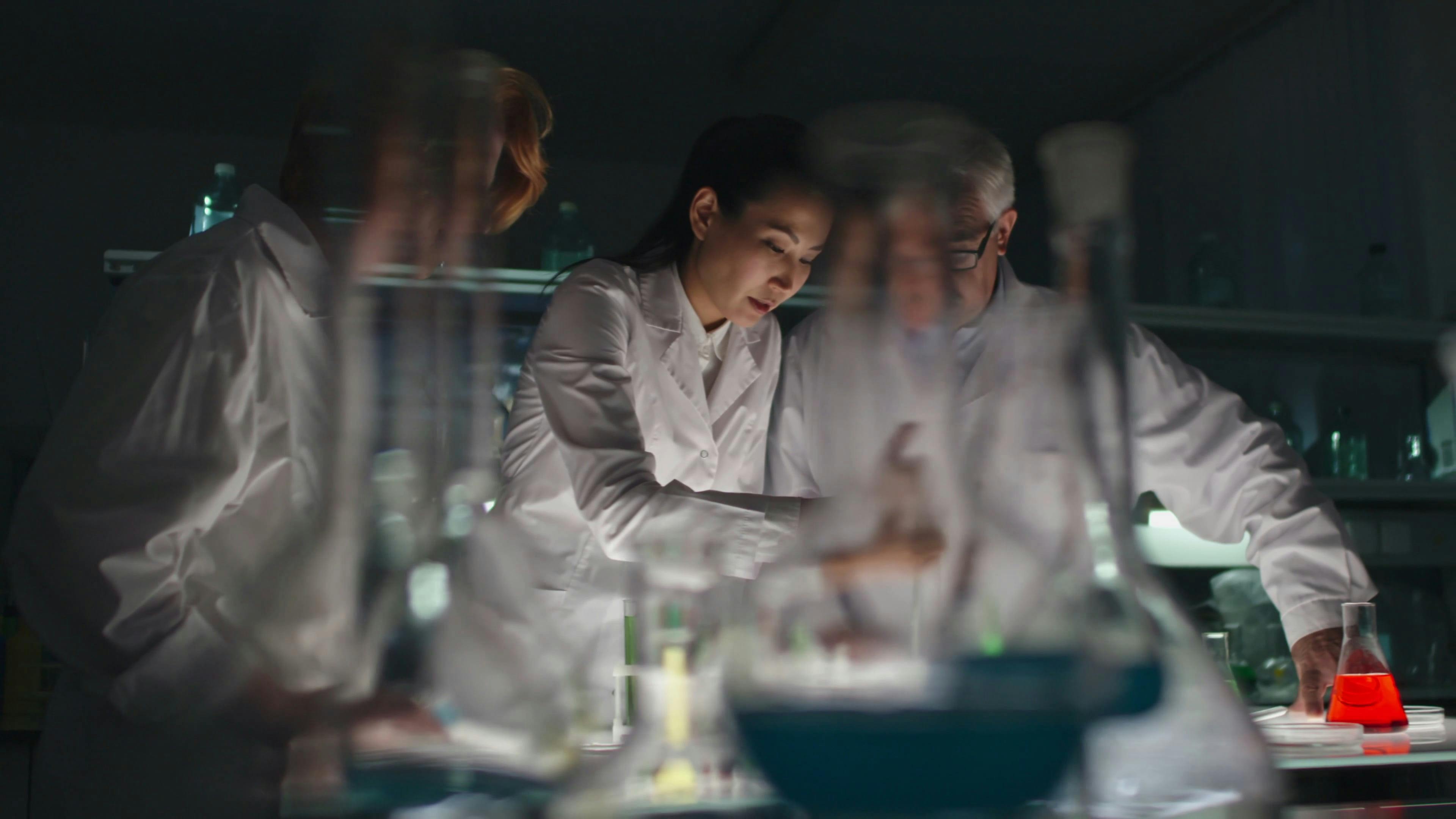 Researchers Videos, Download The BEST Free 4k Stock Video Footage ...