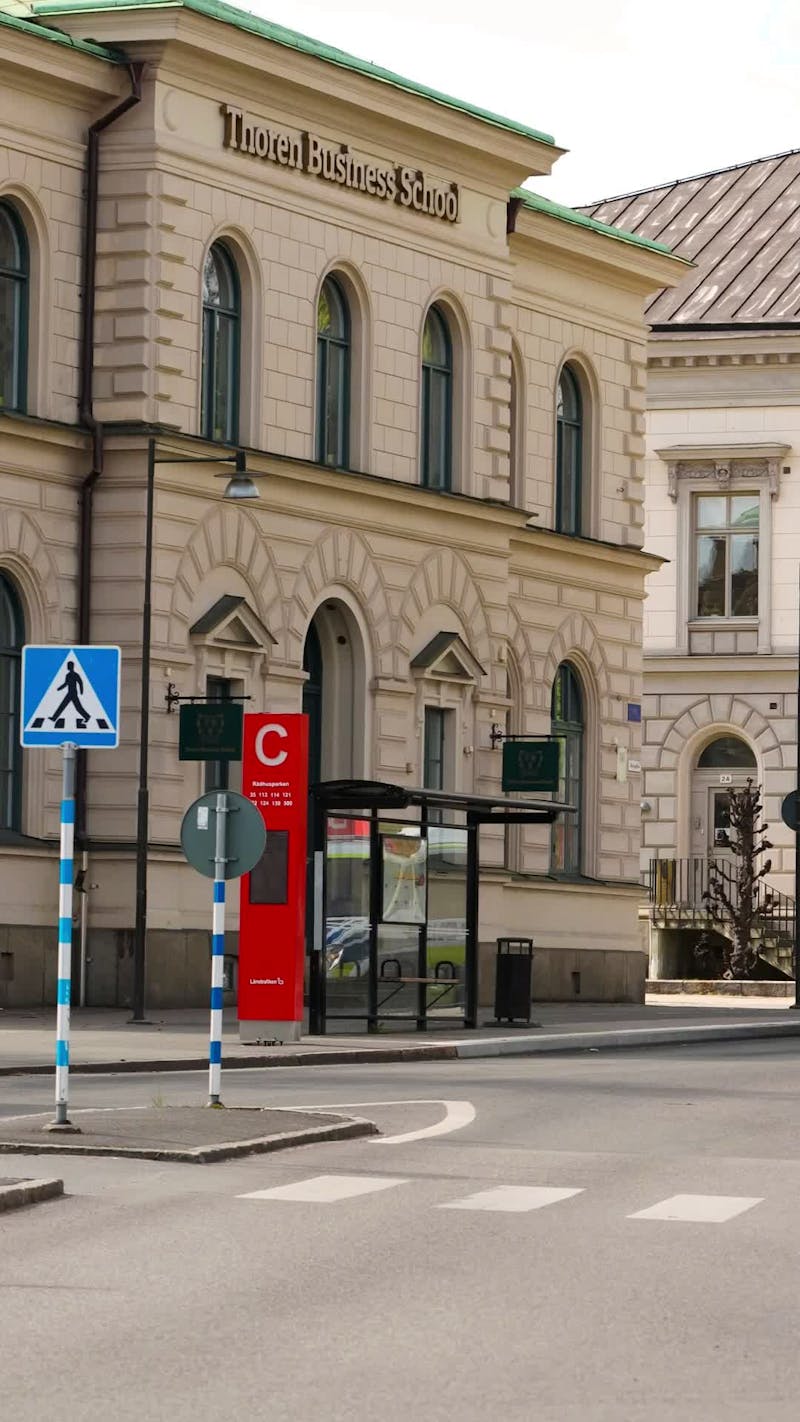 Uncut+Videos Videos, Download The BEST Free 4k Stock Video Footage ...