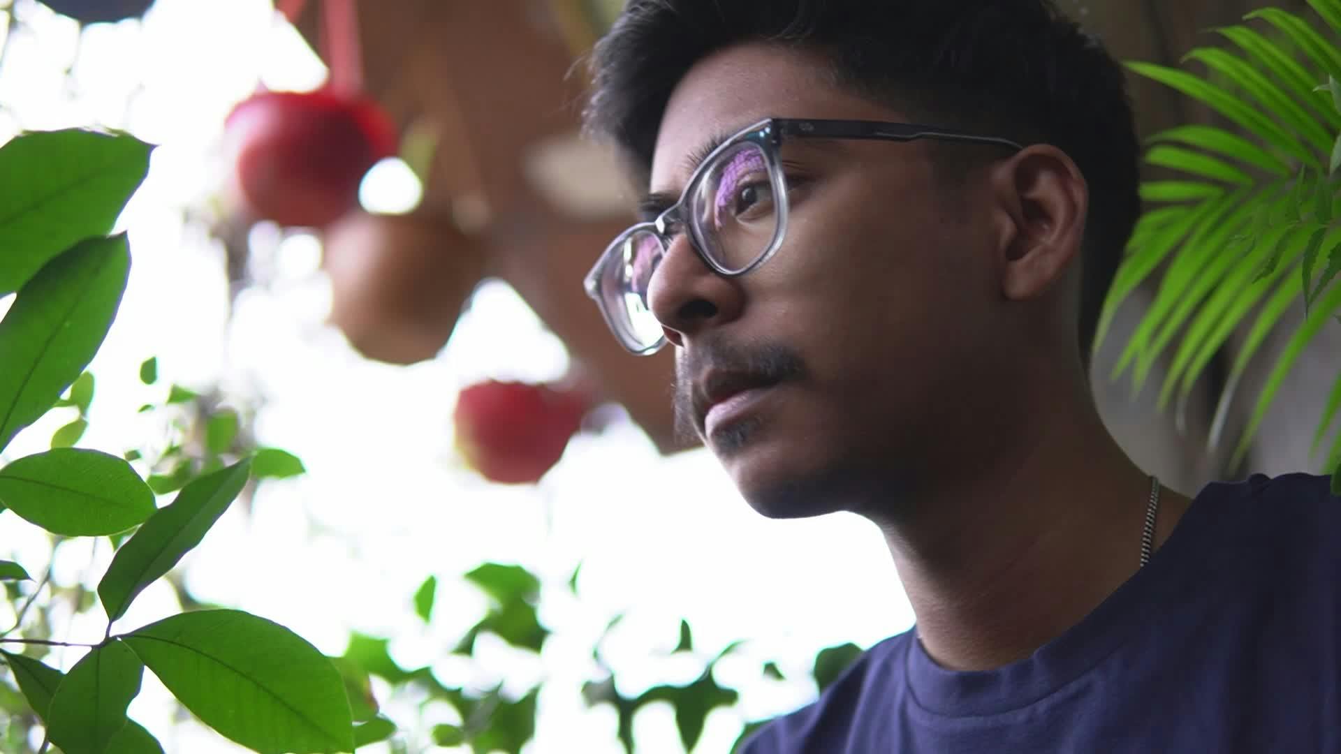 Girl+And+Boy+Kissing+Sax Videos, Download The BEST Free 4k Stock Video ...