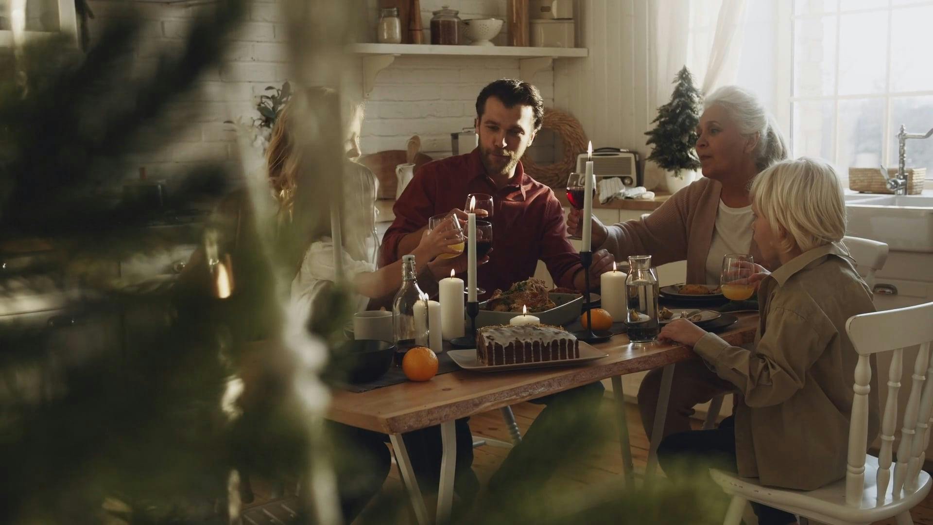 Family Videos, Download The BEST Free 4k Stock Video Footage & Family ...