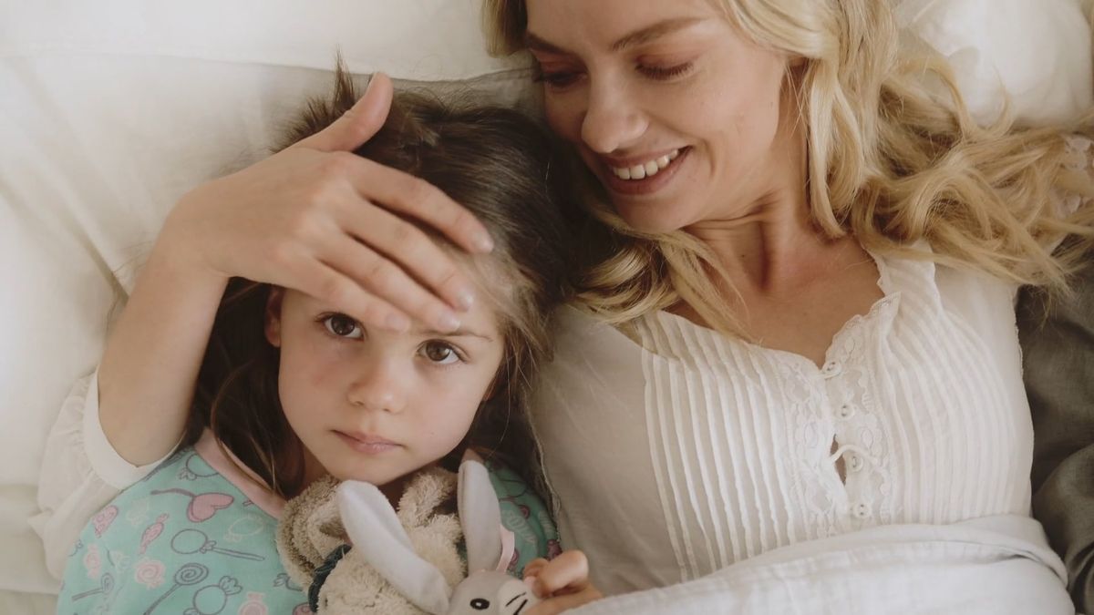 Mom Sees Sons Morning Wood And Touches Videos Download The Best Free