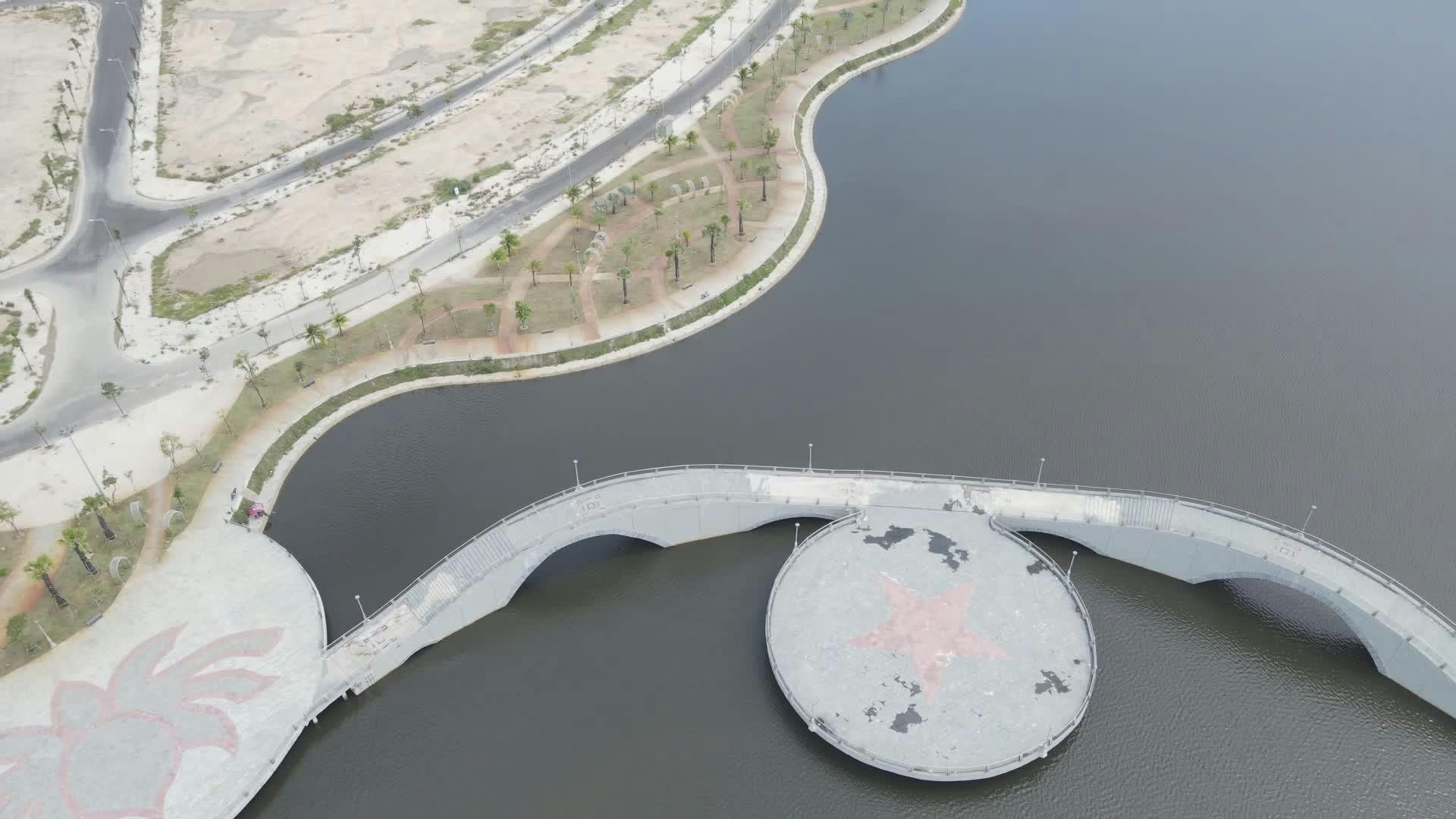 Bridge Built Structure Photos Videos, Download The BEST Free 4k Stock ...