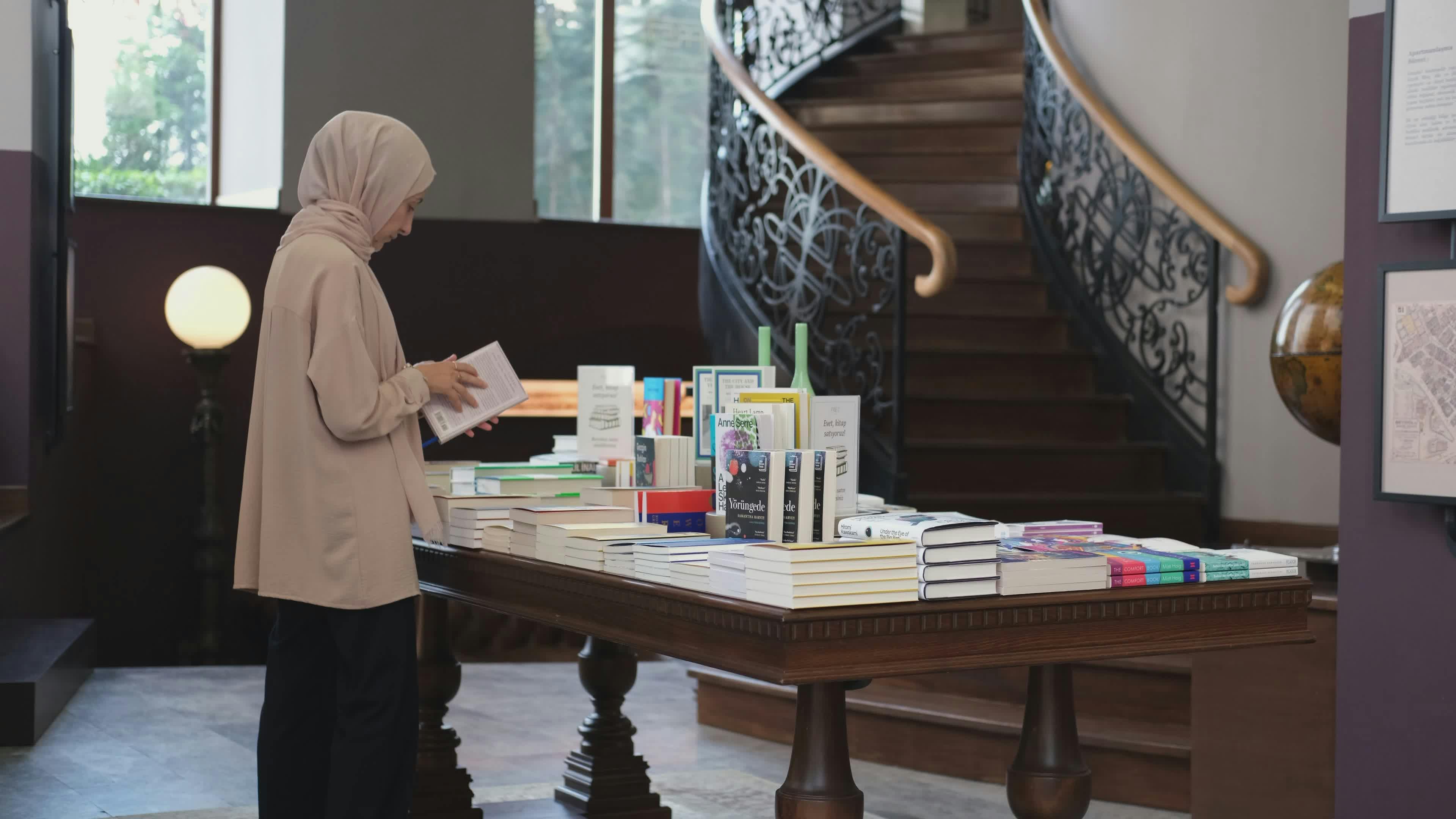 Nihongo Learning Books Videos, Download The BEST Free 4k Stock Video ...