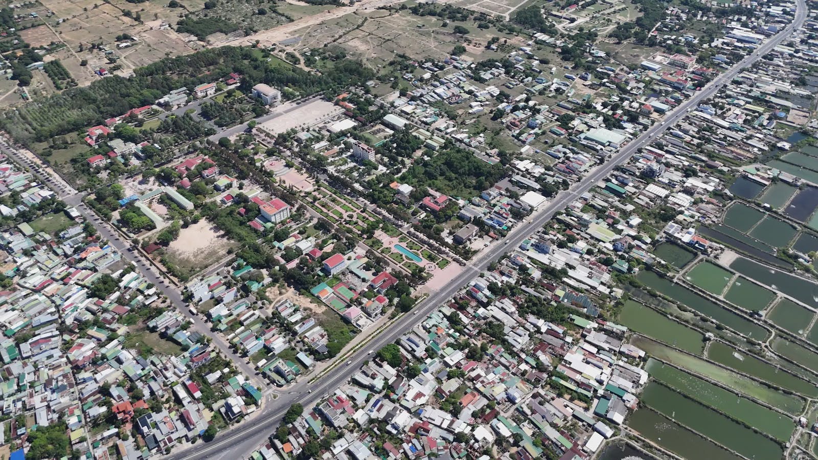 50 637+ Vidéos De Cute+teen+hot+fail+on+cam+in+bedroom Libre de Droit ...