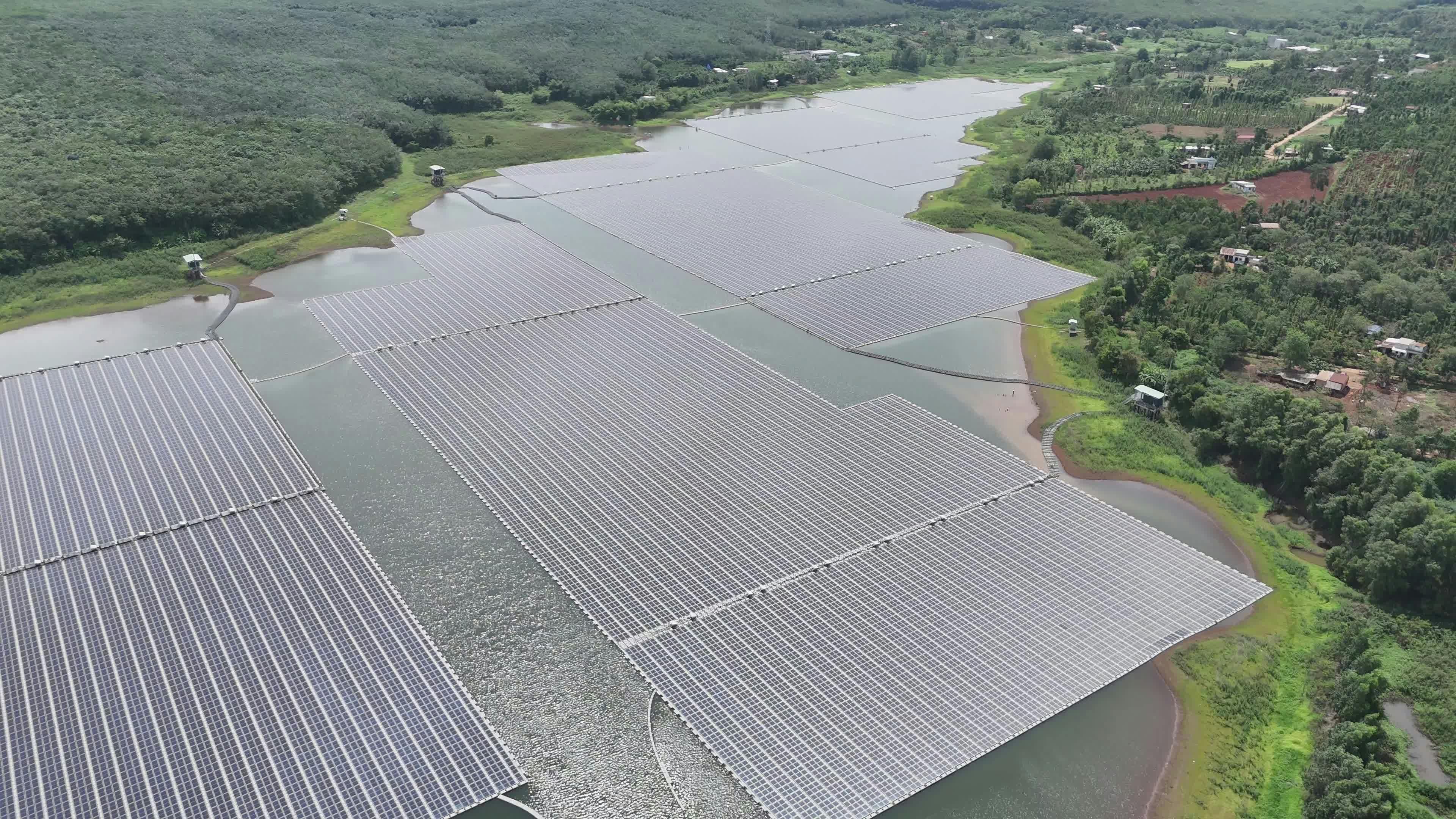 Sofia Webber Presenting Her Gorgeous Body Videos, Download The BEST ...