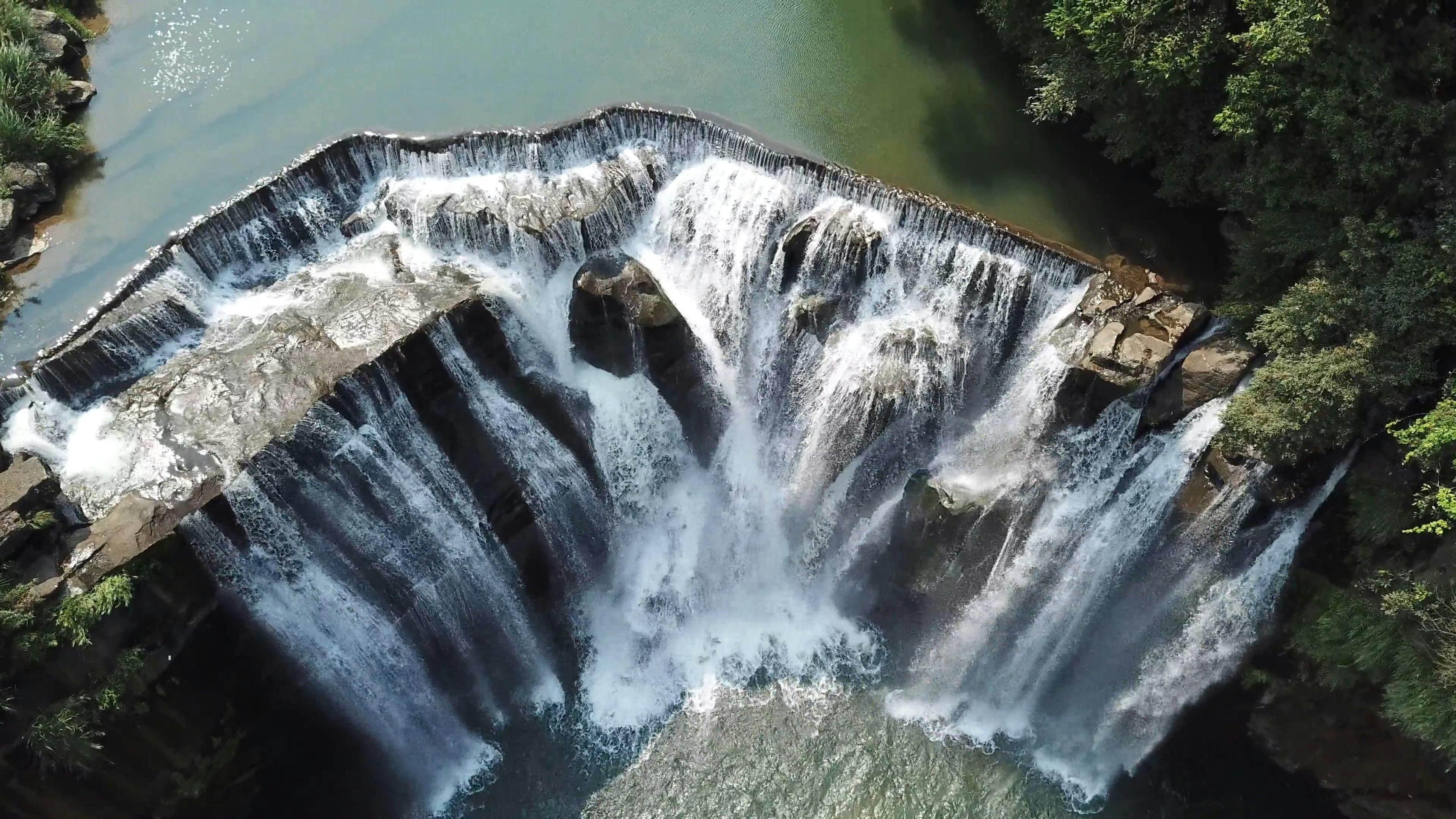 Top View Footage Of The Falls · Free Stock Video