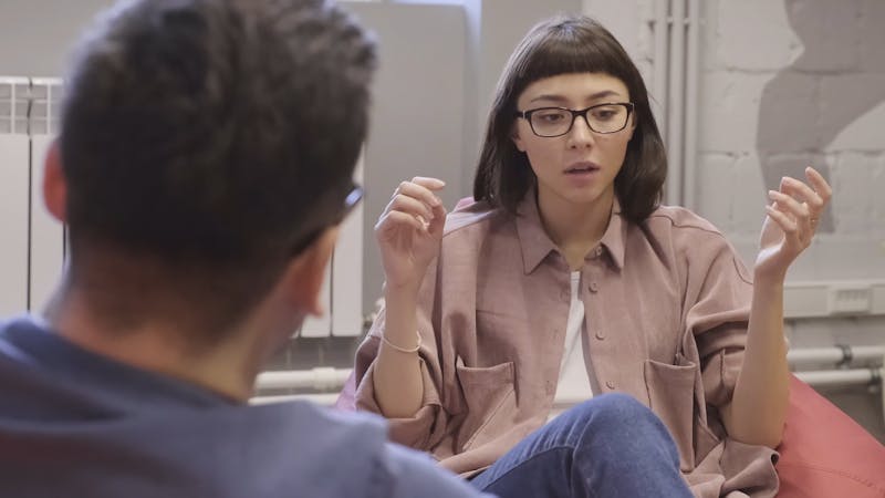 Talking Videos, Download The BEST Free 4k Stock Video Footage & Talking ...