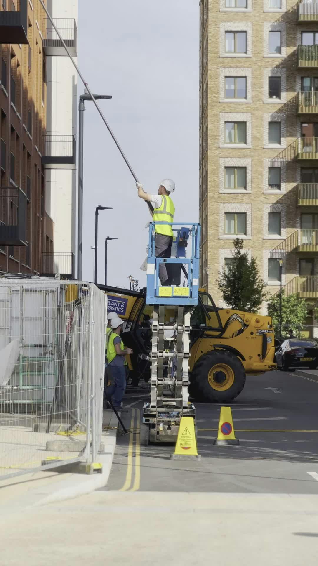 Window Cleaning Videos, Download The BEST Free 4k Stock Video Footage ...