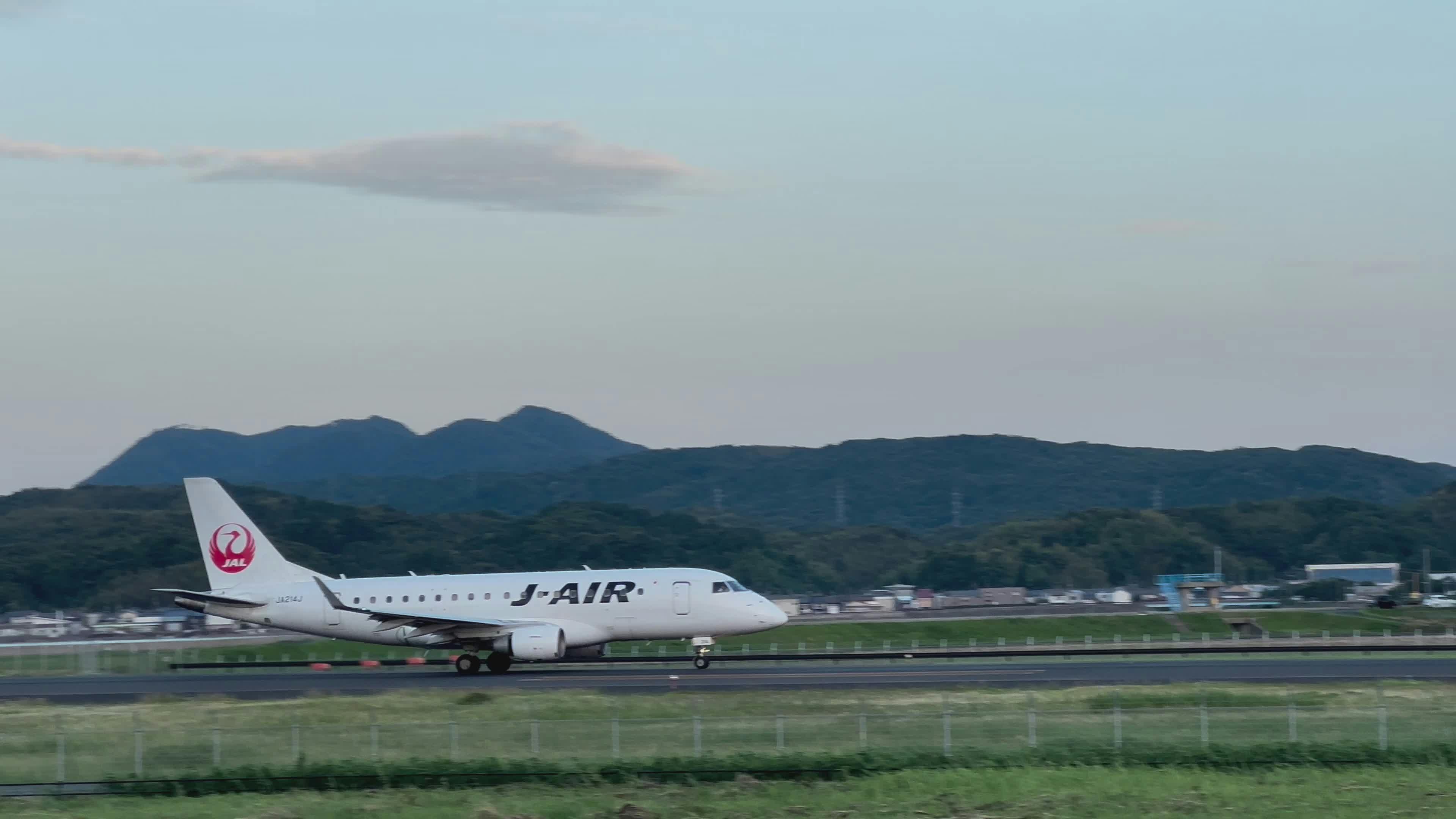 Japan Plane Landing Videos, Download The BEST Free 4k Stock Video ...