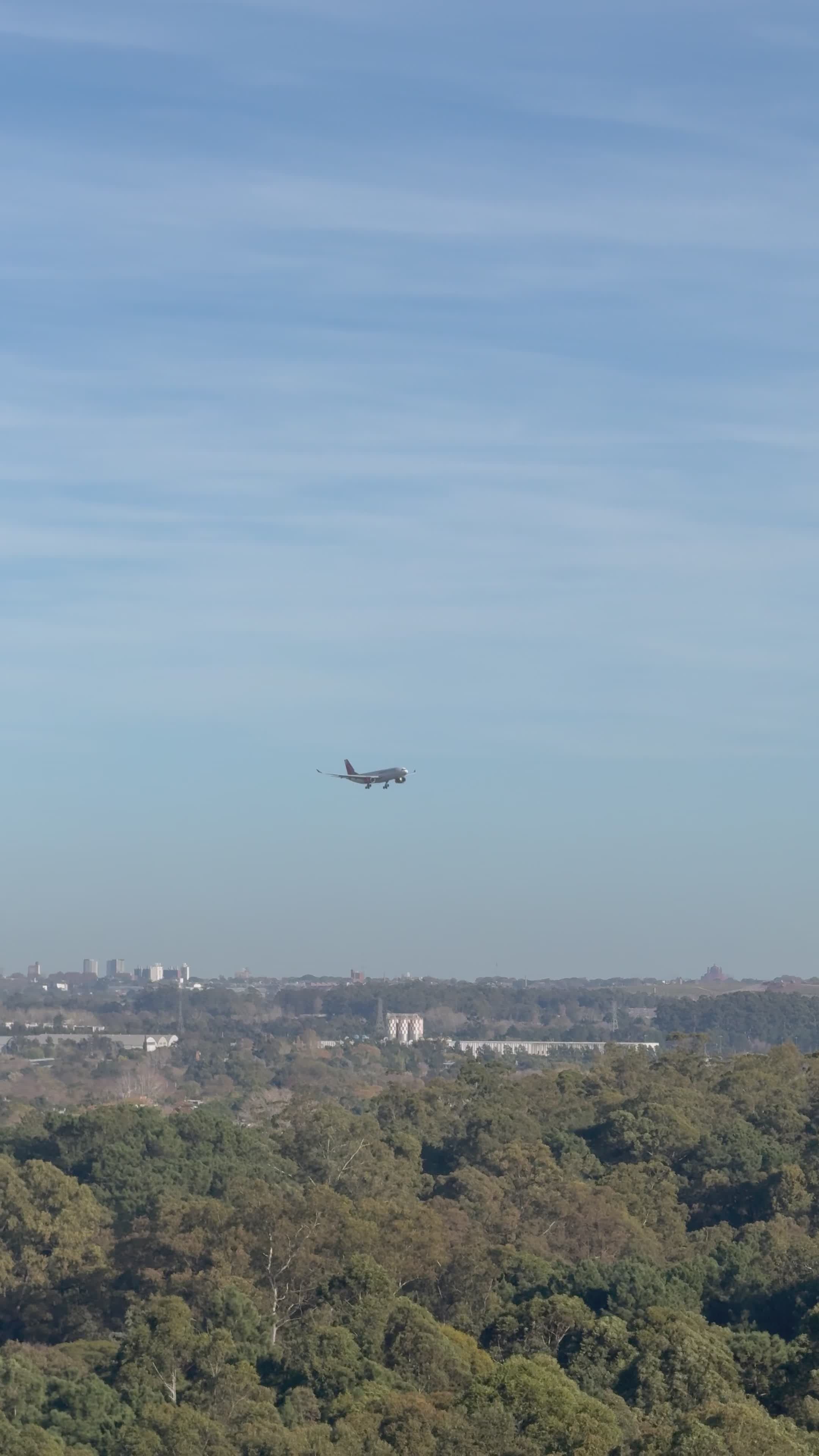Plane Flying Videos, Download The BEST Free 4k Stock Video Footage ...
