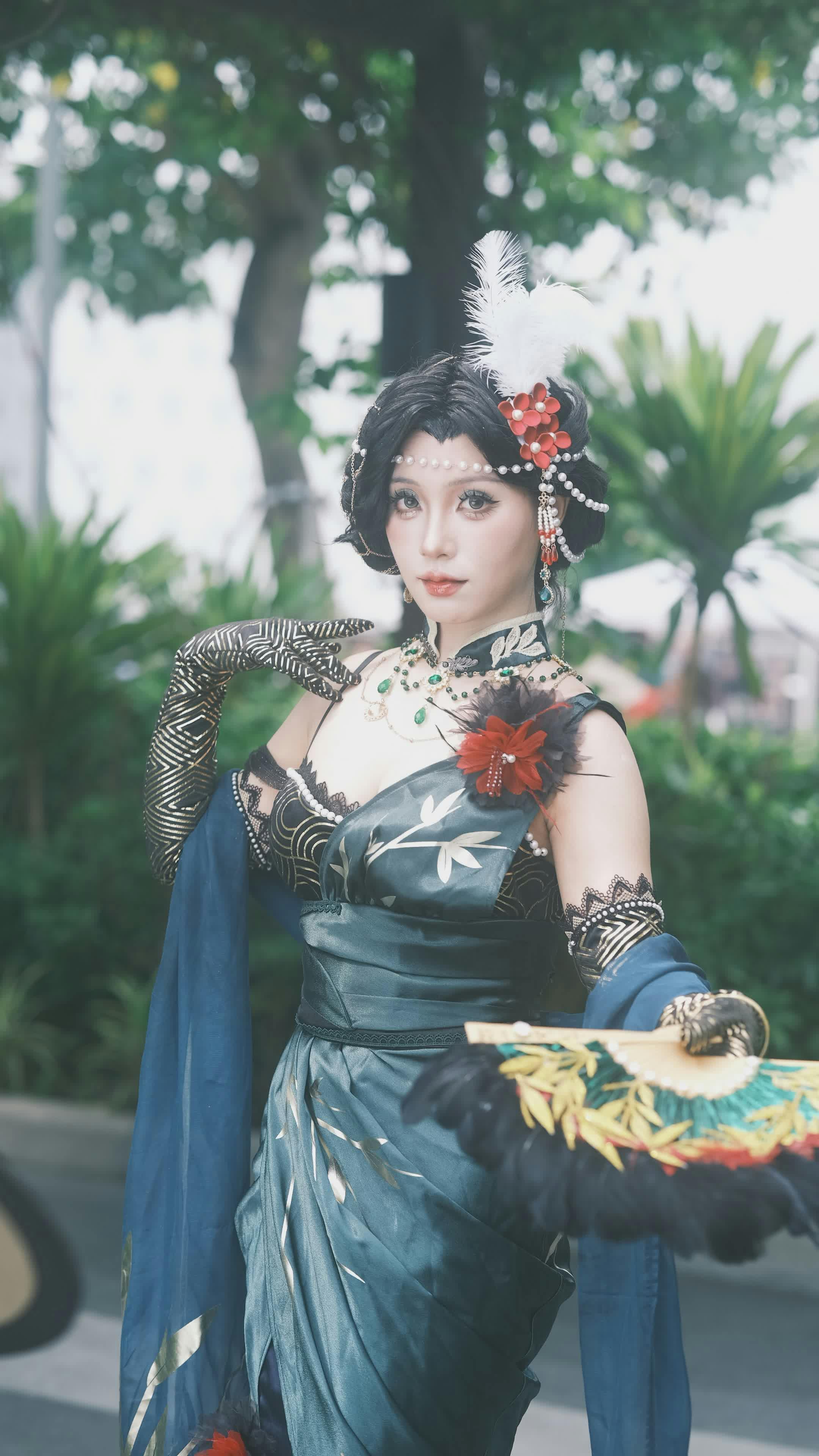 Beautiful Fan Videos, Download The BEST Free 4k Stock Video Footage ...