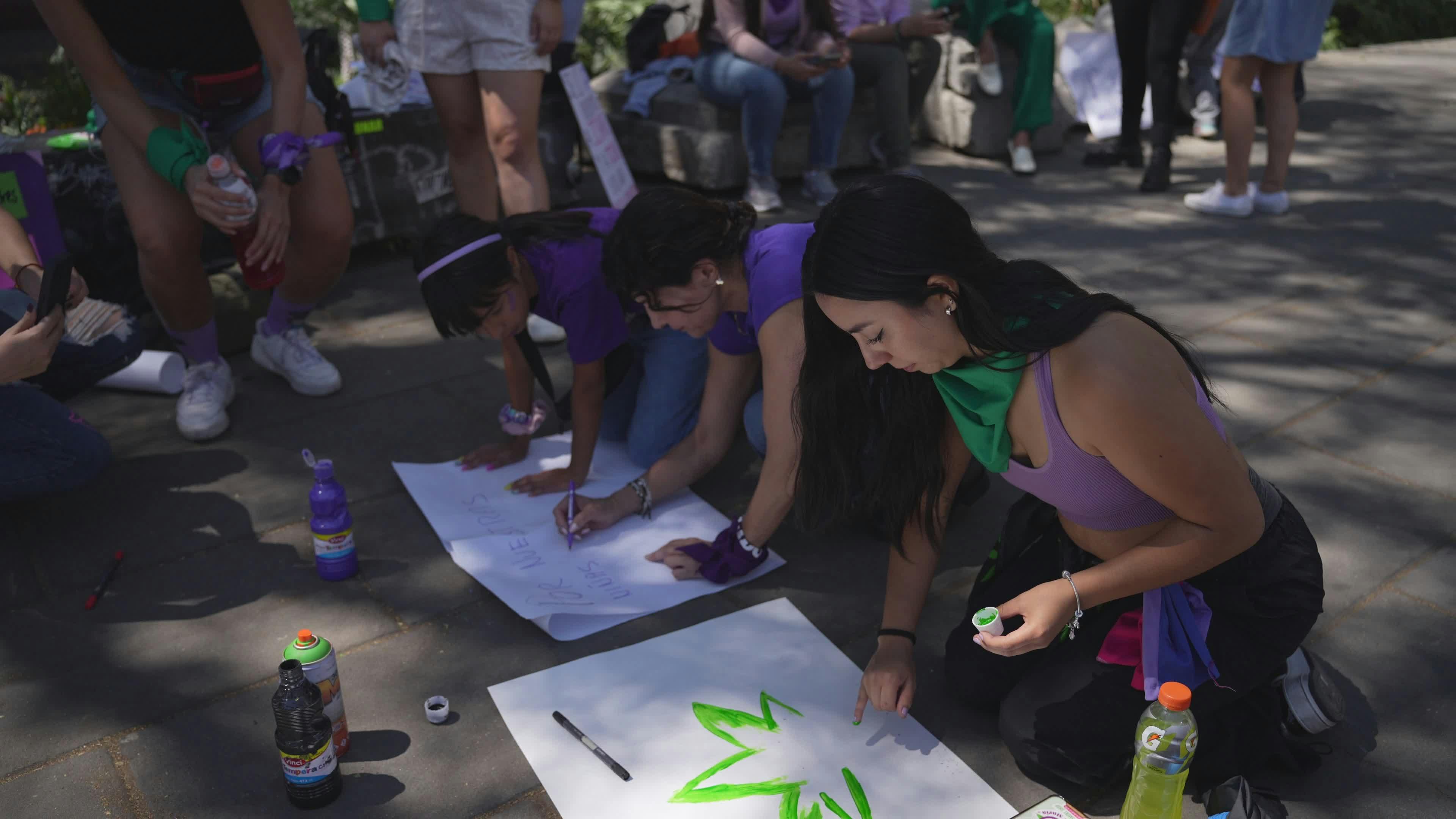 Turc Tong Painting Videos, Download The BEST Free 4k Stock Video ...