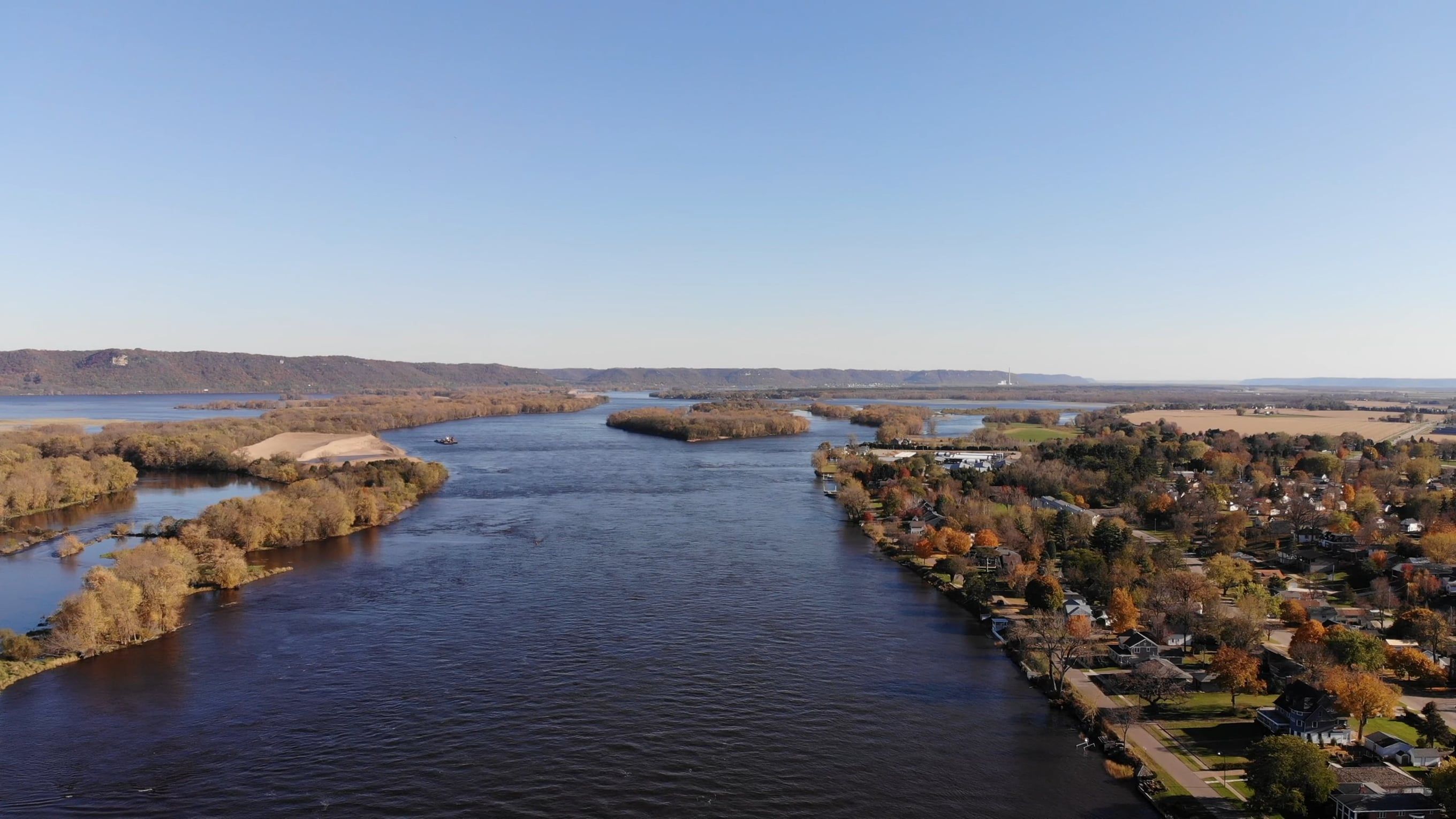 Wide River Videos, Download The BEST Free 4k Stock Video Footage & Wide ...