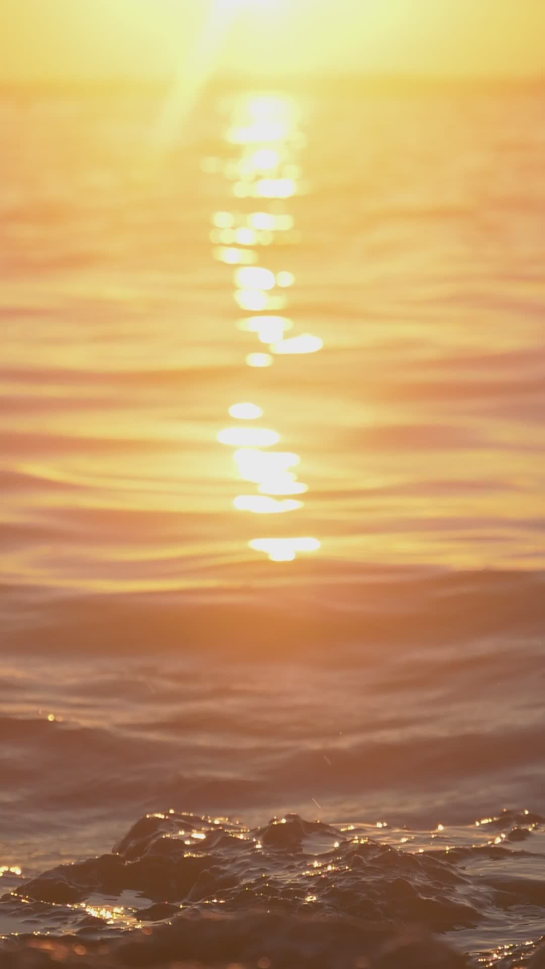 Light Glowing Videos, Download The BEST Free 4k Stock Video Footage ...