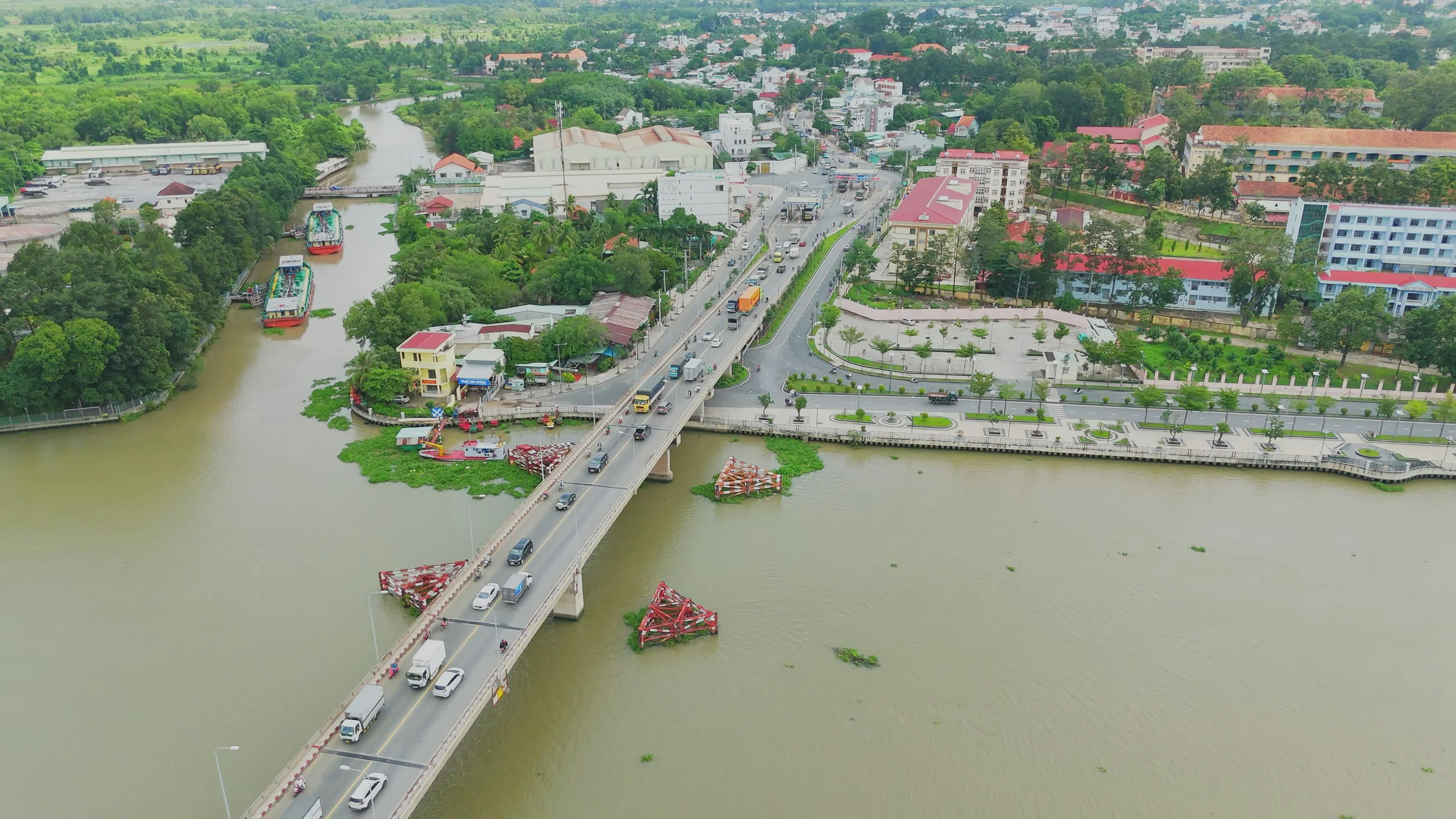 Building The Bridge Videos, Download The BEST Free 4k Stock Video ...