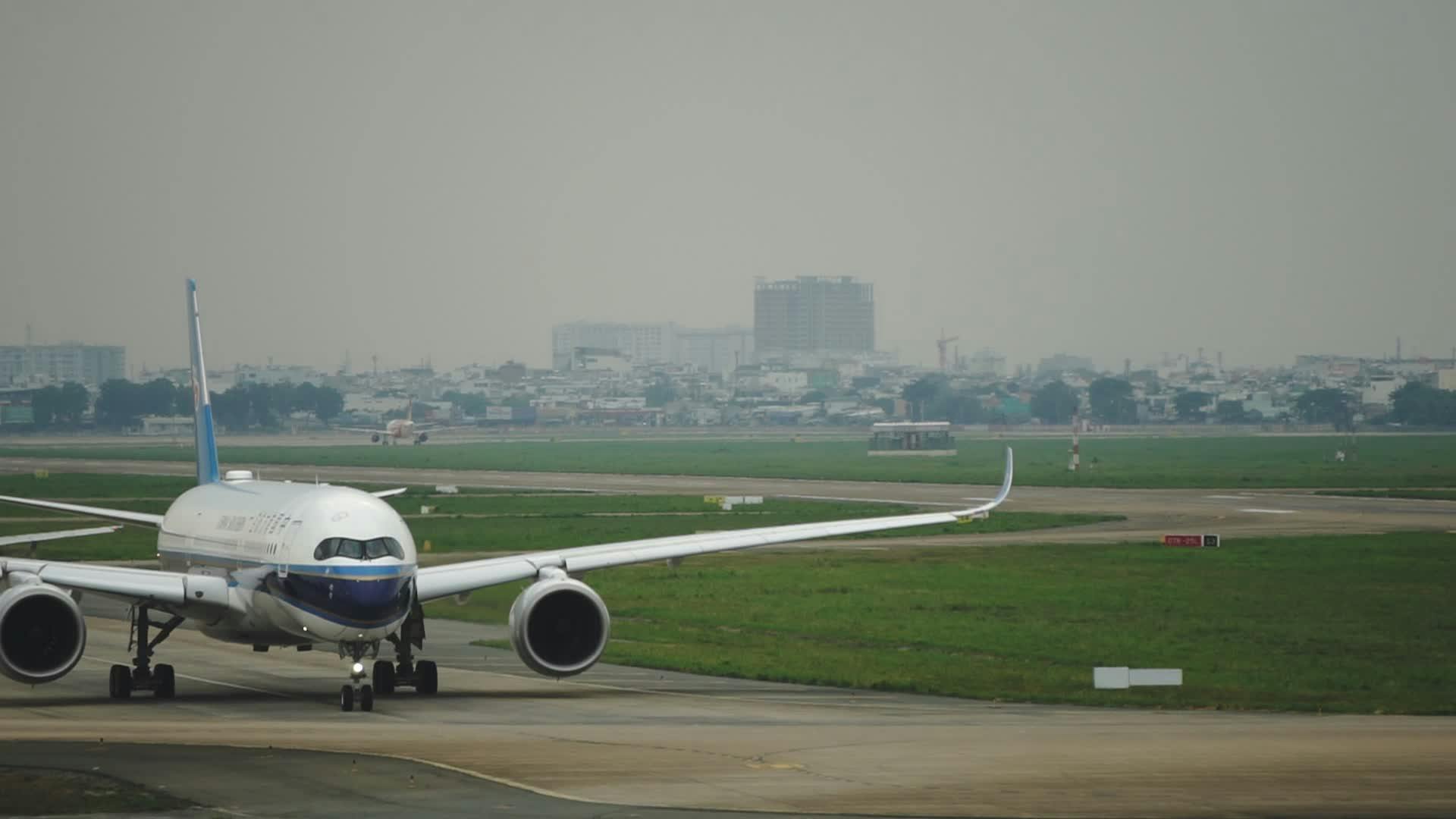 Boarding Airline Videos, Download The BEST Free 4k Stock Video Footage ...