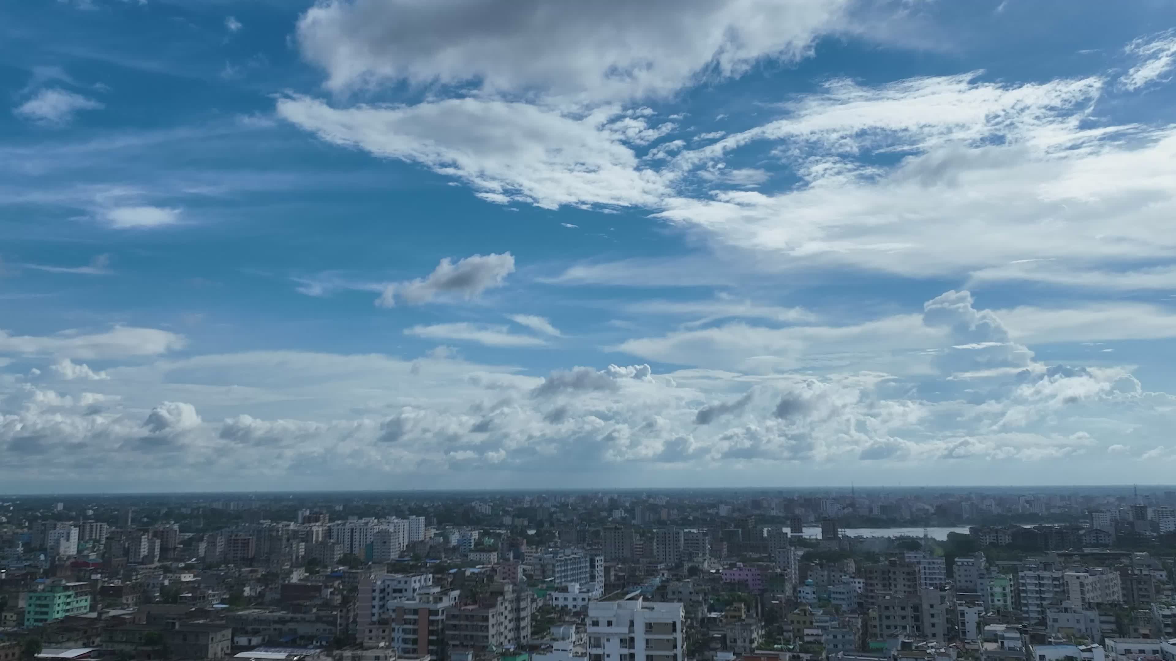 Impresionante Vista Aérea En 4 K Del Horizonte De La Ciudad De Daca ...