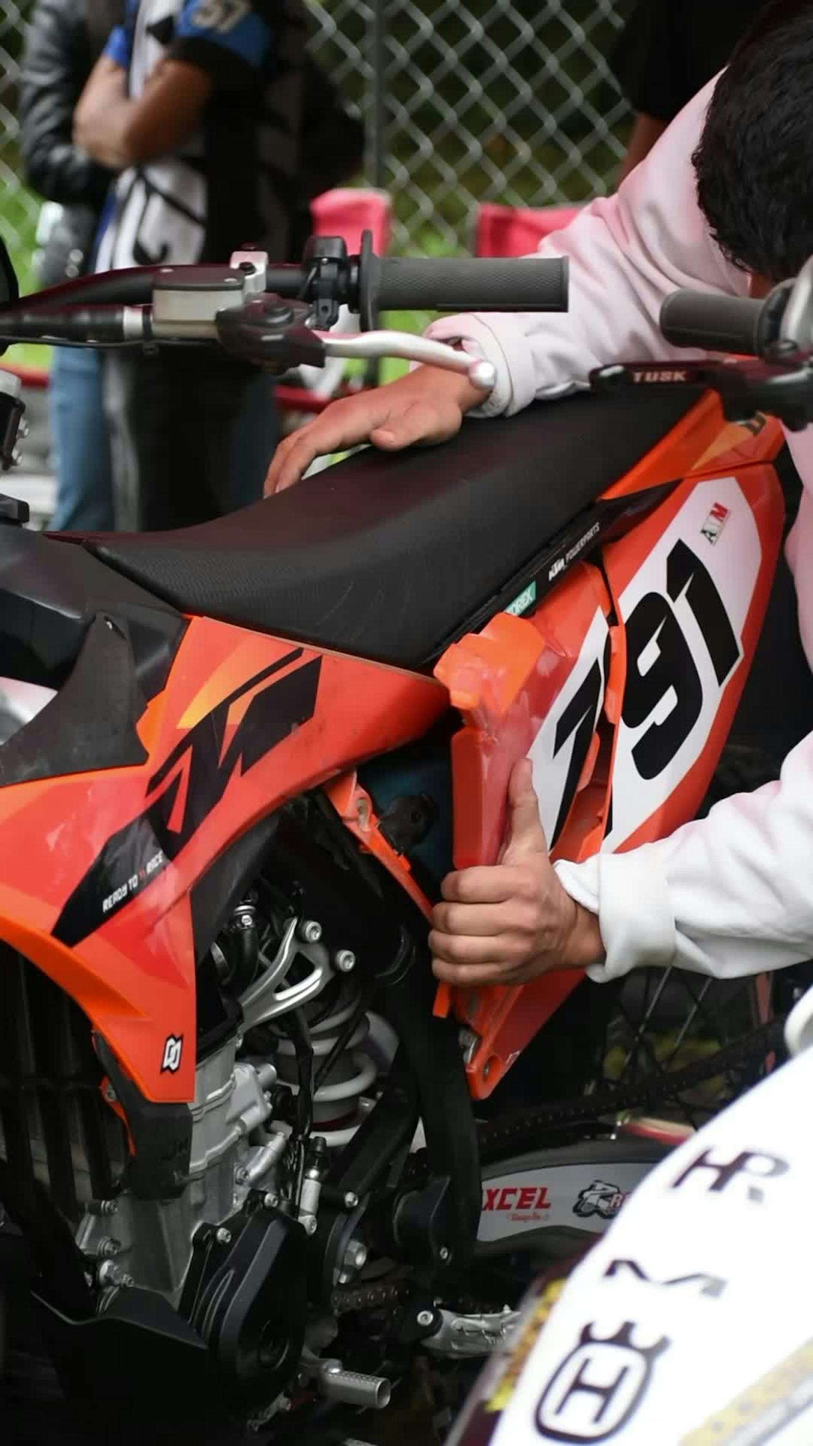 Engine Videos, Download The BEST Free 4k Stock Video Footage & Engine ...