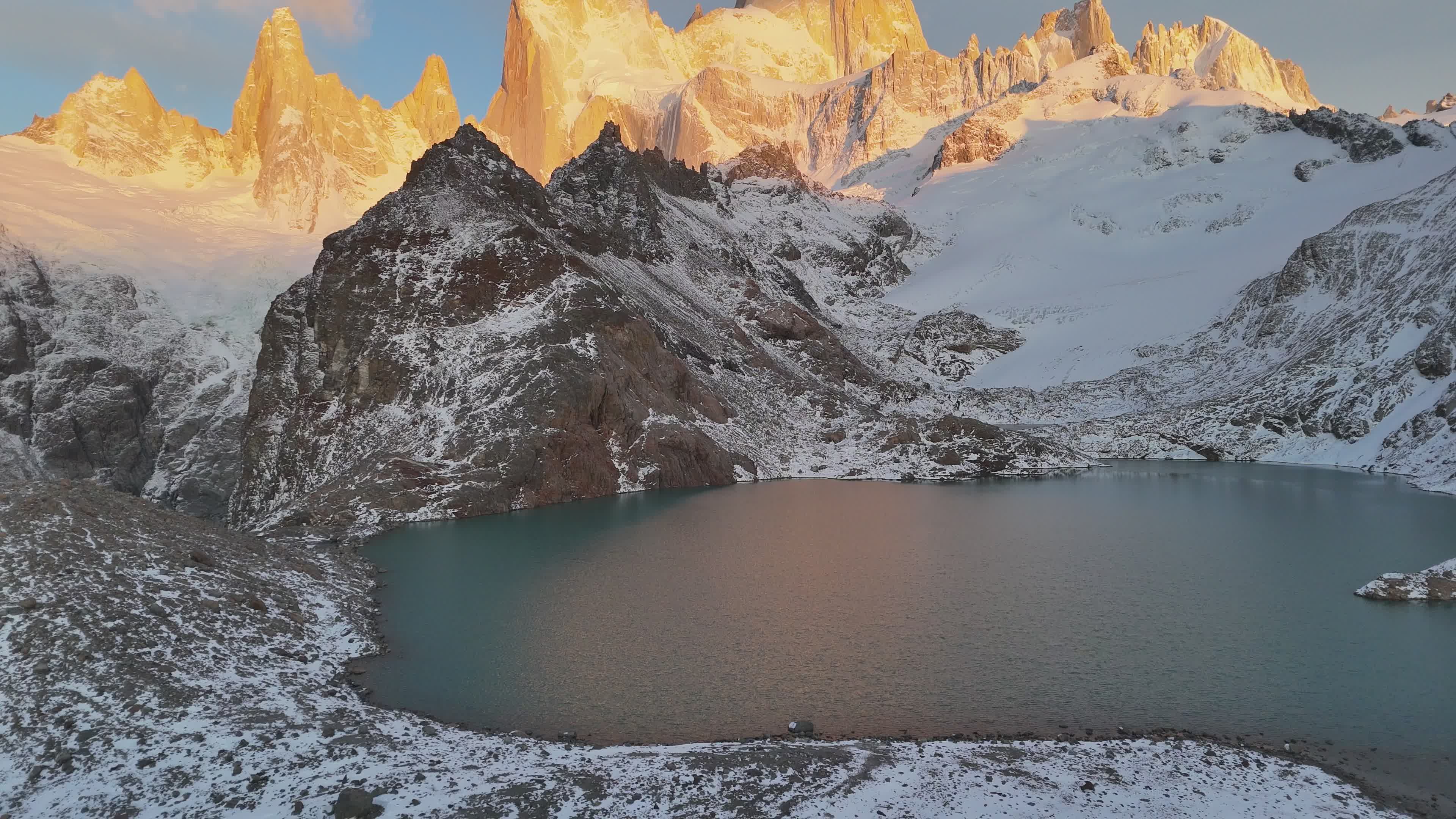 Video gratuito di @all'aperto, alba, alpenglow, ande, argentina ...