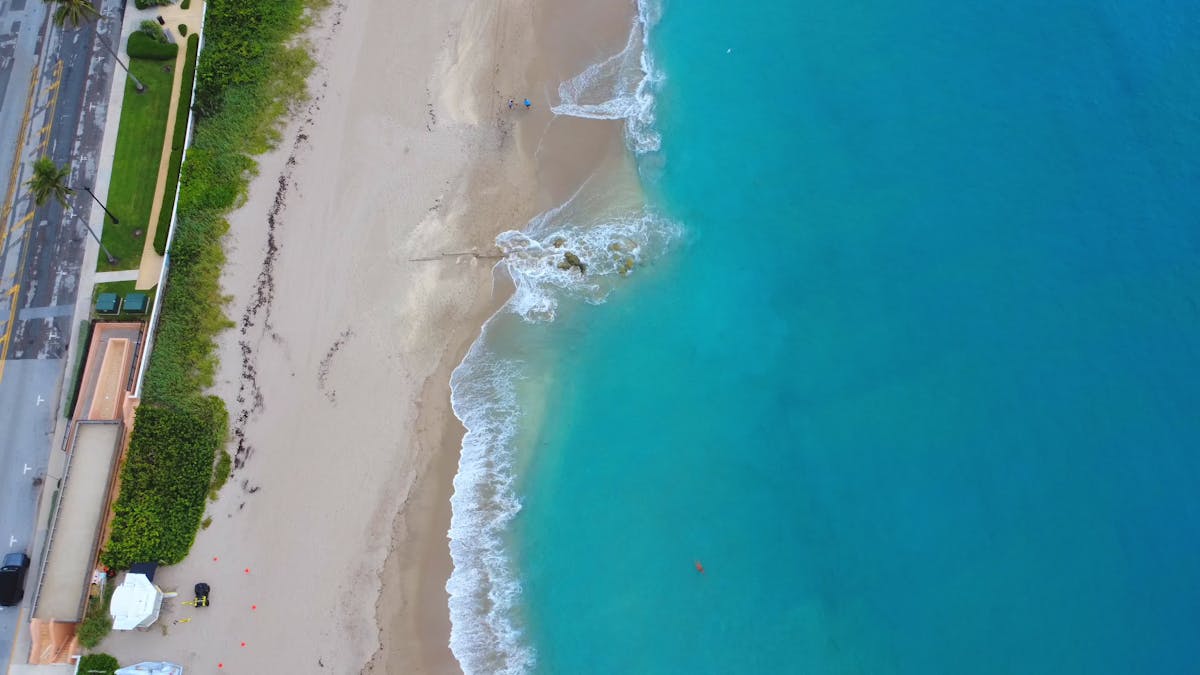 39 123+ Vidéos De Spy-beach Libre de Droit, Clips Vidéo de Spy-beach en ...