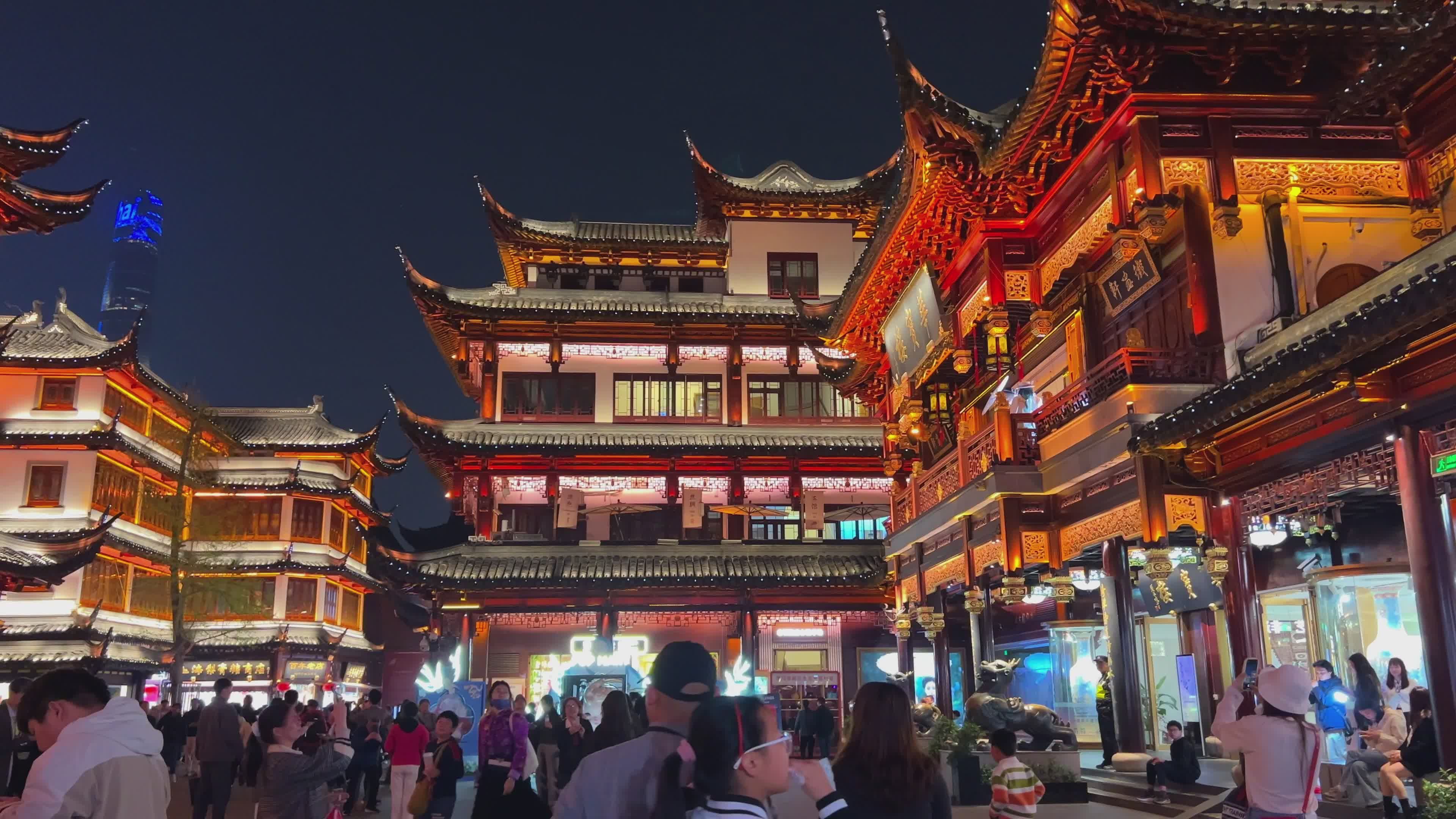 Vibrant Nightlife at Shanghai's Traditional Architecture Free Stock ...