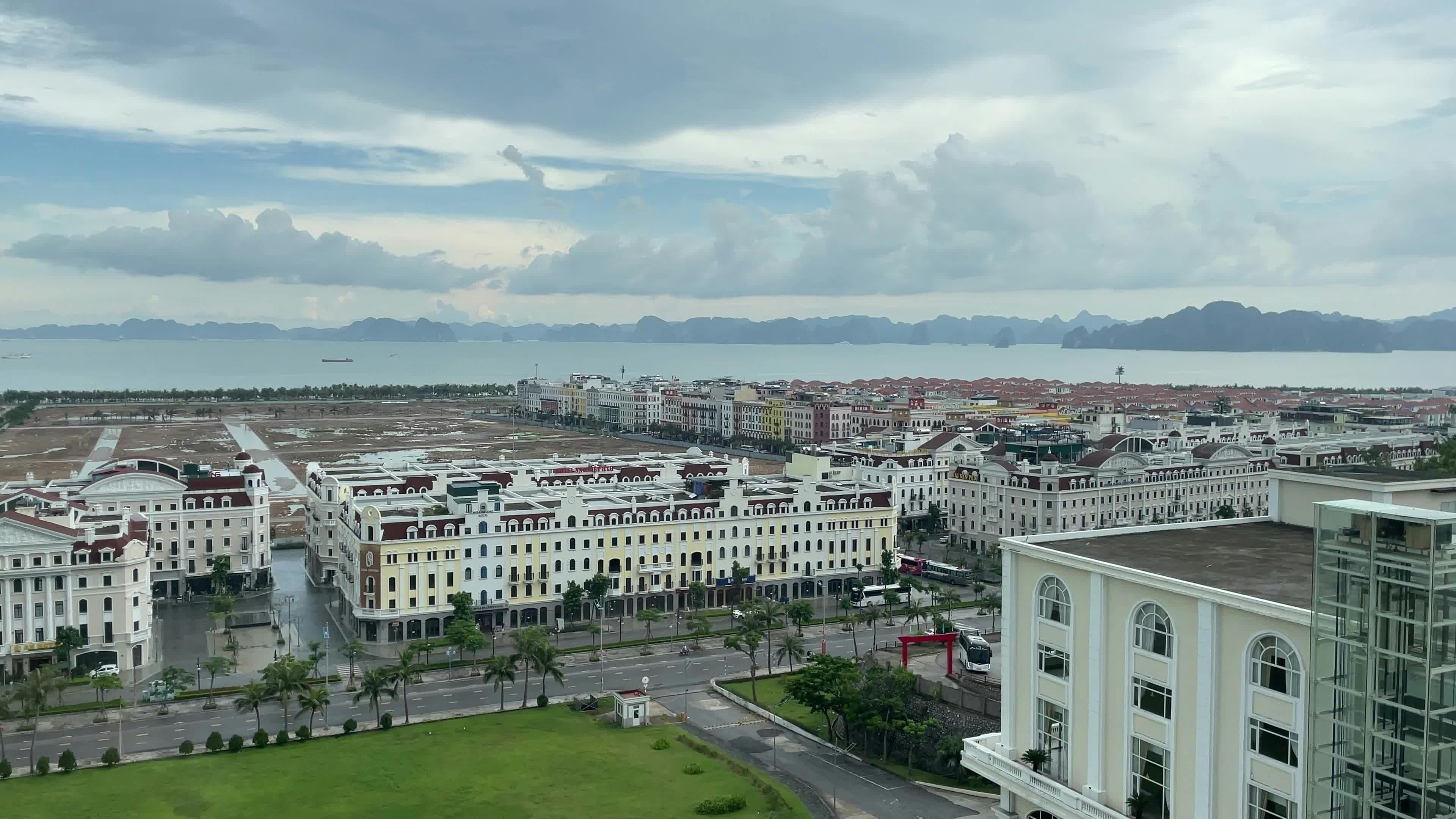 Pixel+Bay Videos, Download The BEST Free 4k Stock Video Footage & Pixel ...