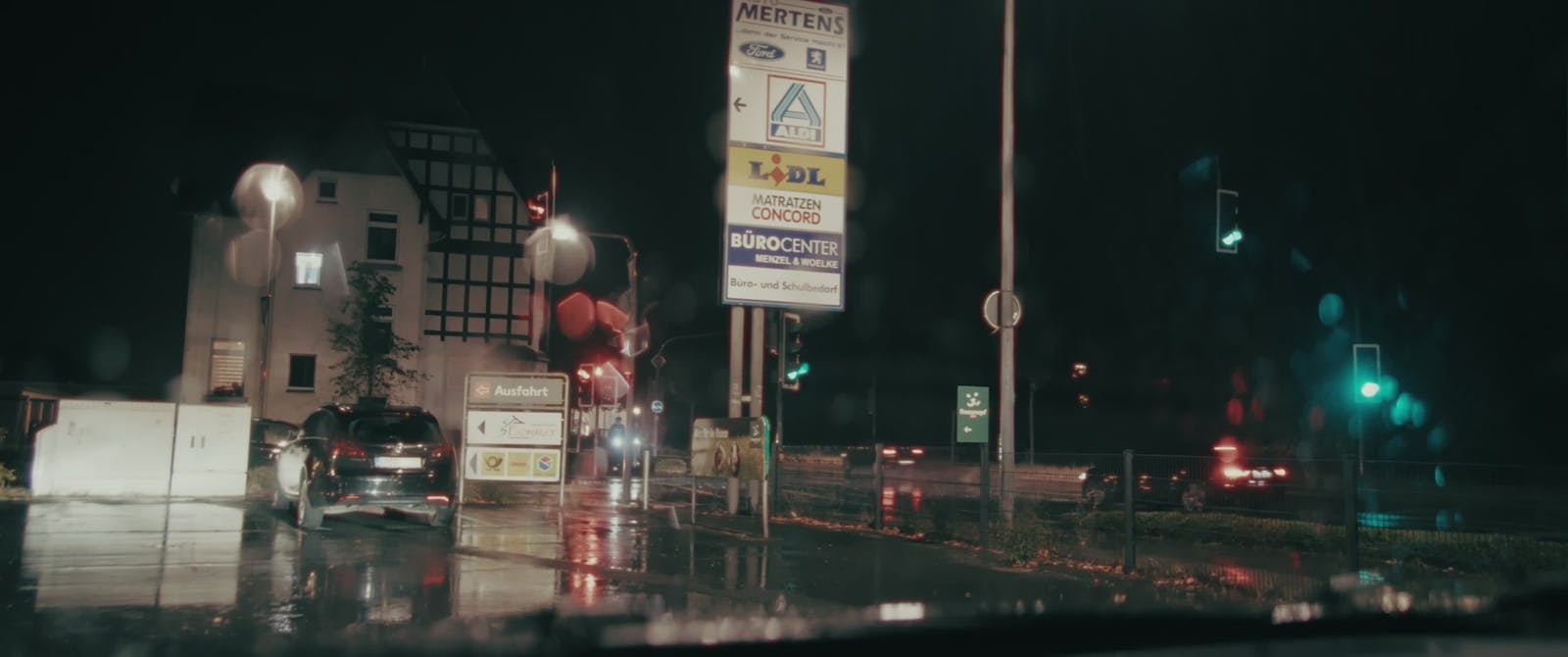 Thick+Light+Skin+Back+Shots Videos, Download The BEST Free 4k Stock ...