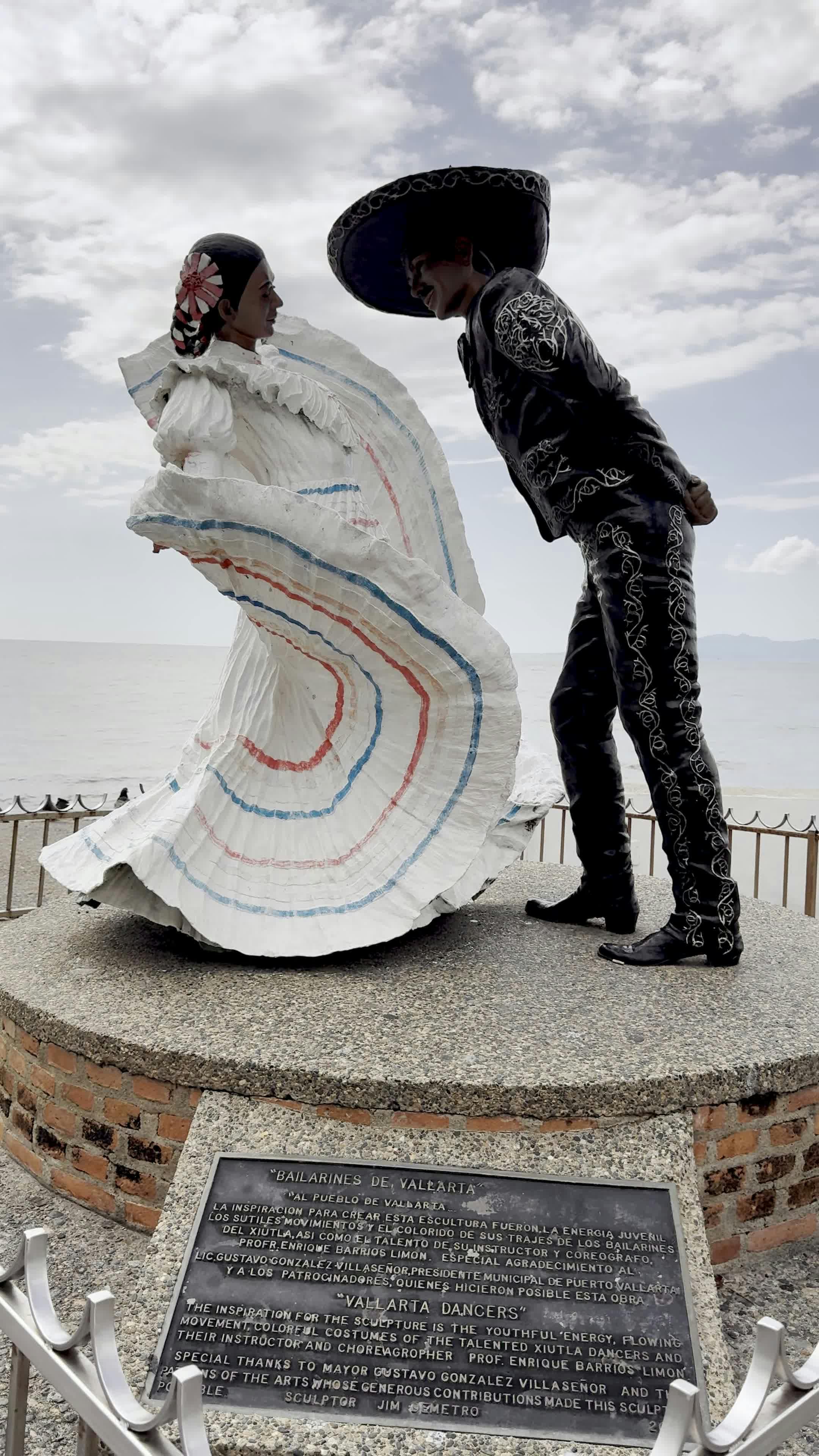 Girls+Dancing+In+A+Short+Dress+No+Panties Videos, Download The BEST ...