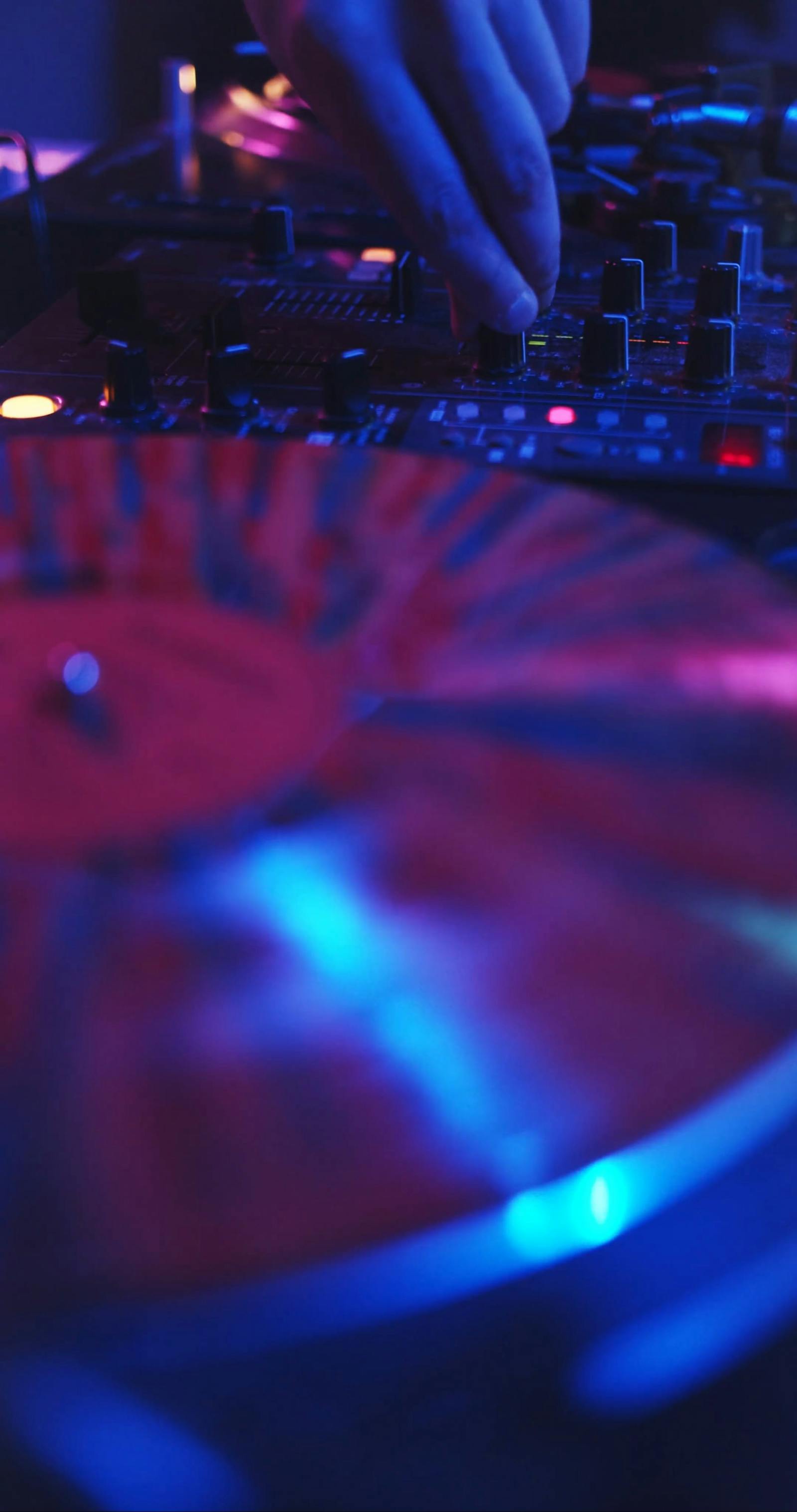 Dj Music Videos, Download The BEST Free 4k Stock Video Footage & Dj ...