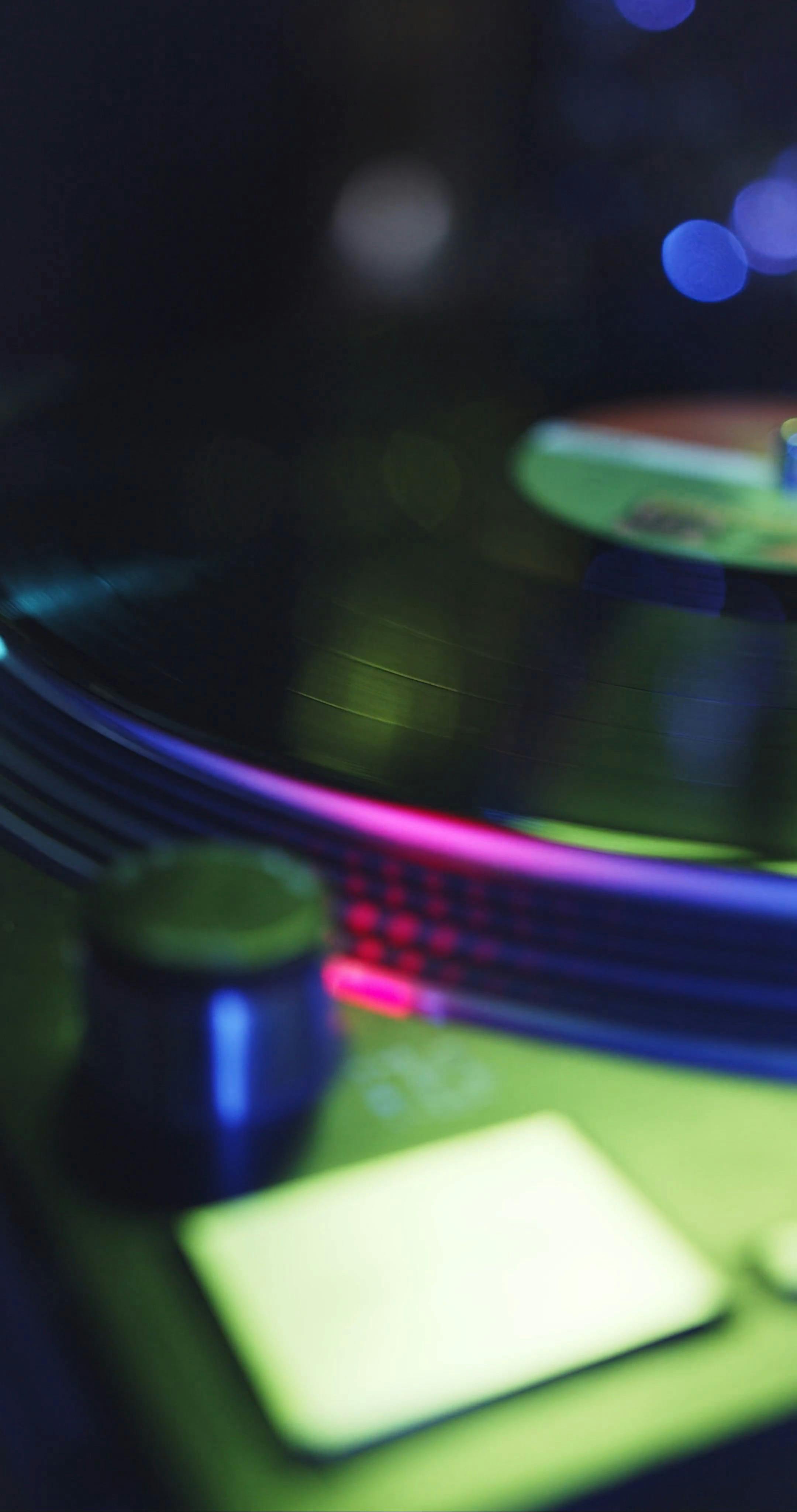 Spinning Vinyl Videos, Download The BEST Free 4k Stock Video Footage ...