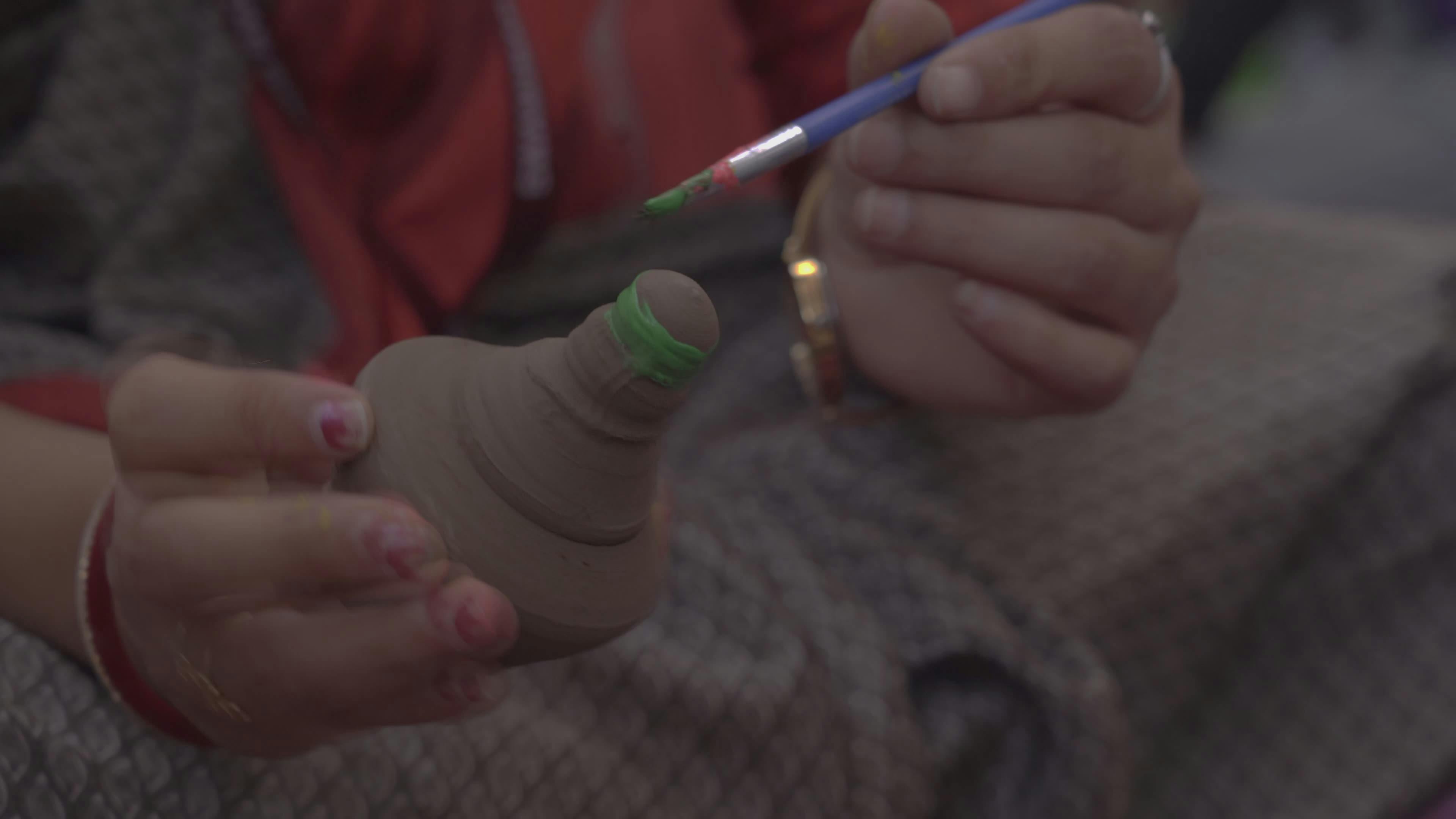 Webcam+Brush+Bate Videos, Download The BEST Free 4k Stock Video Footage & Webcam+Brush+Bate HD ...