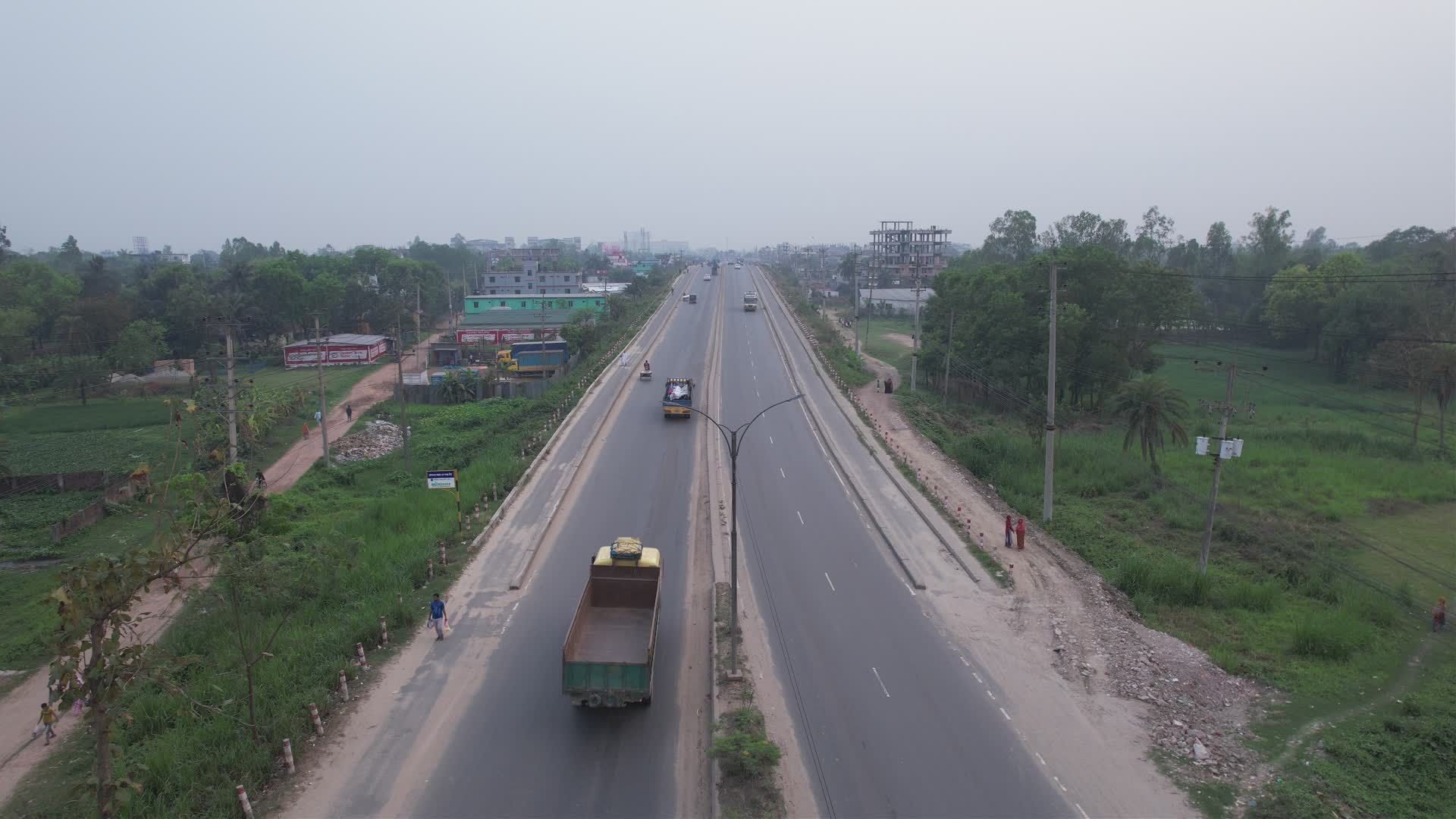Parque Ecológico Modhutila, Vista De Dron En La Carretera · Vídeo de ...