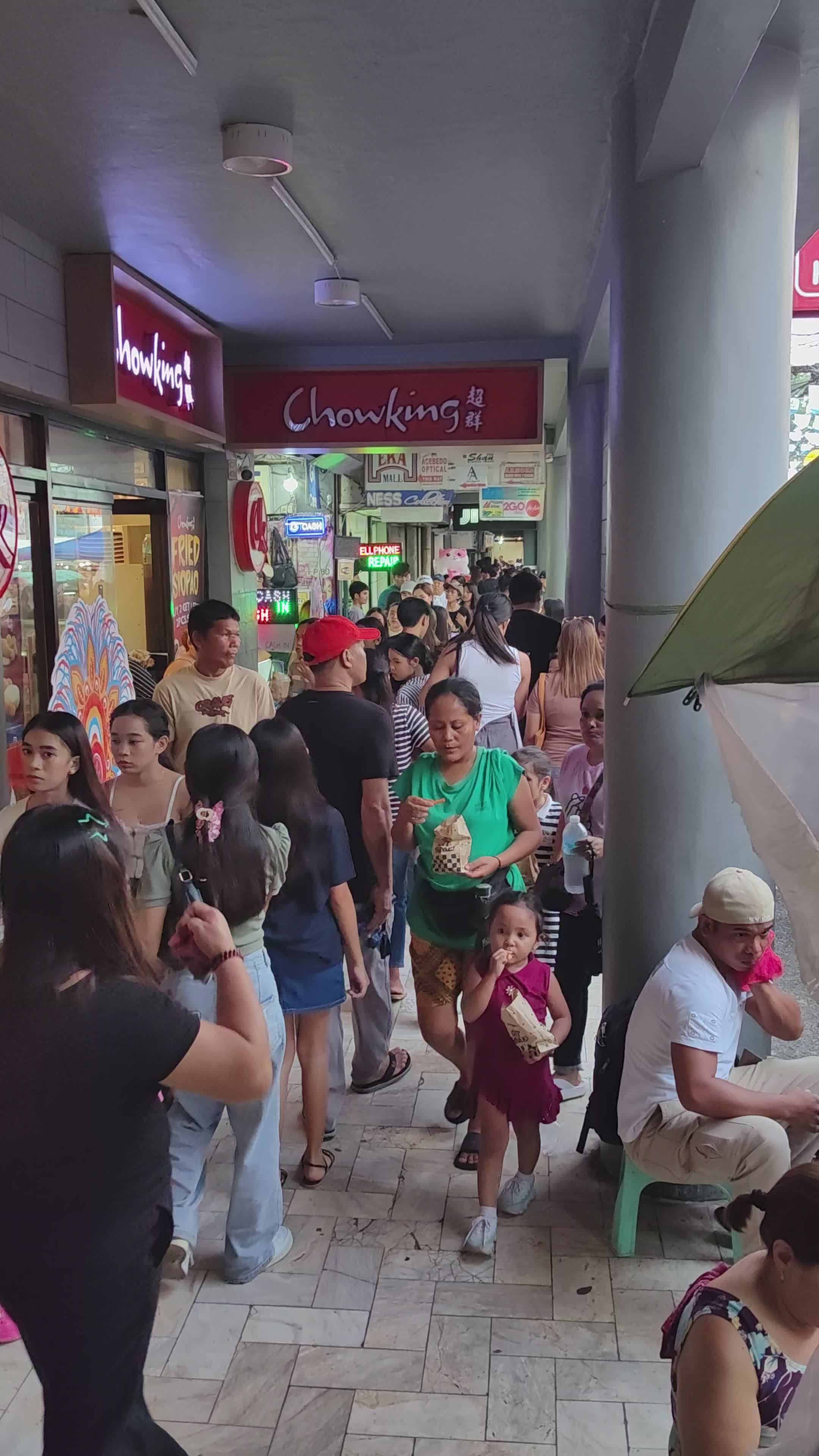 Crowded Places Videos, Download The BEST Free 4k Stock Video Footage ...