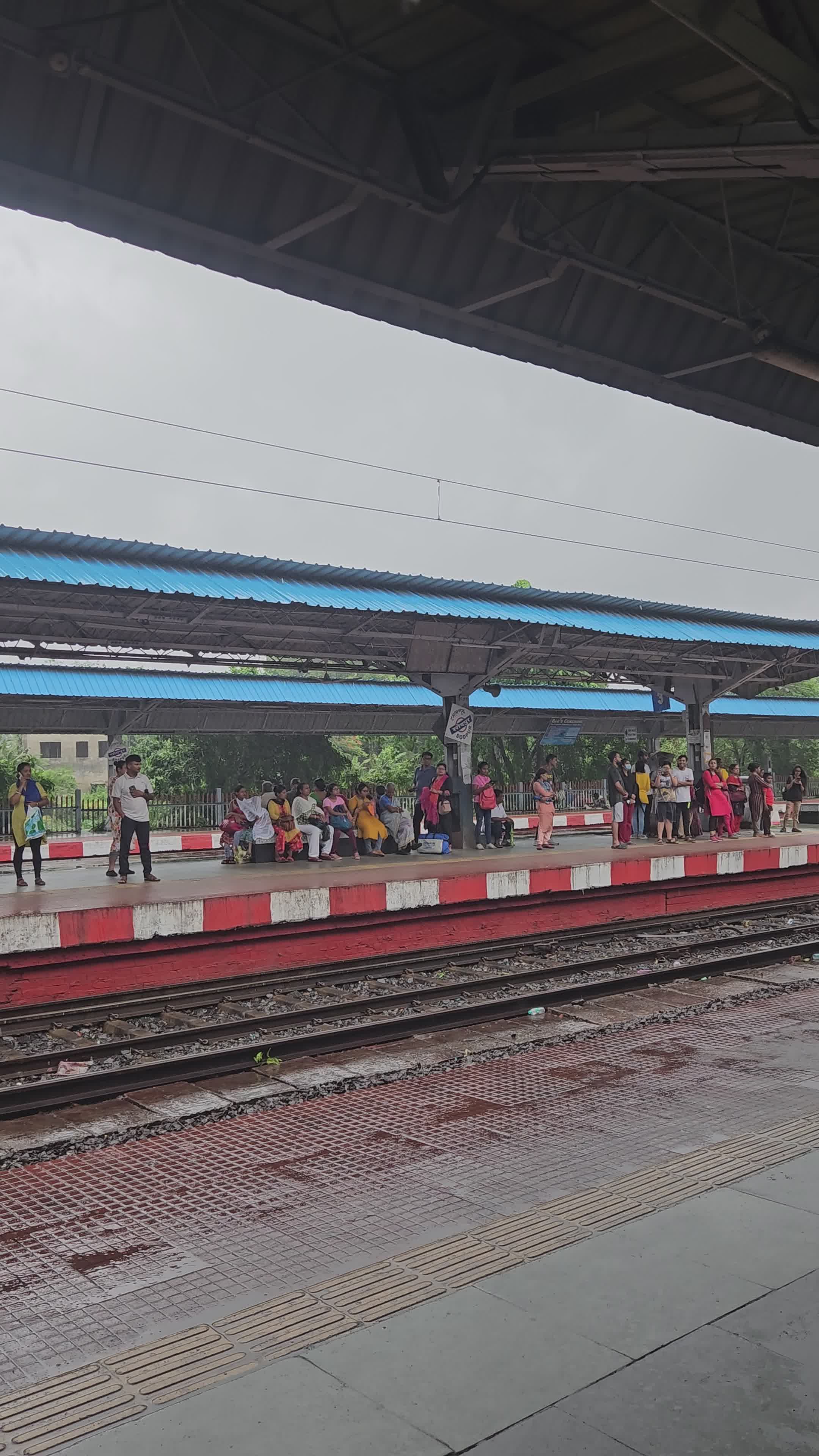 Busy Urban Train Station Arrival Scene Free Stock Video Footage ...