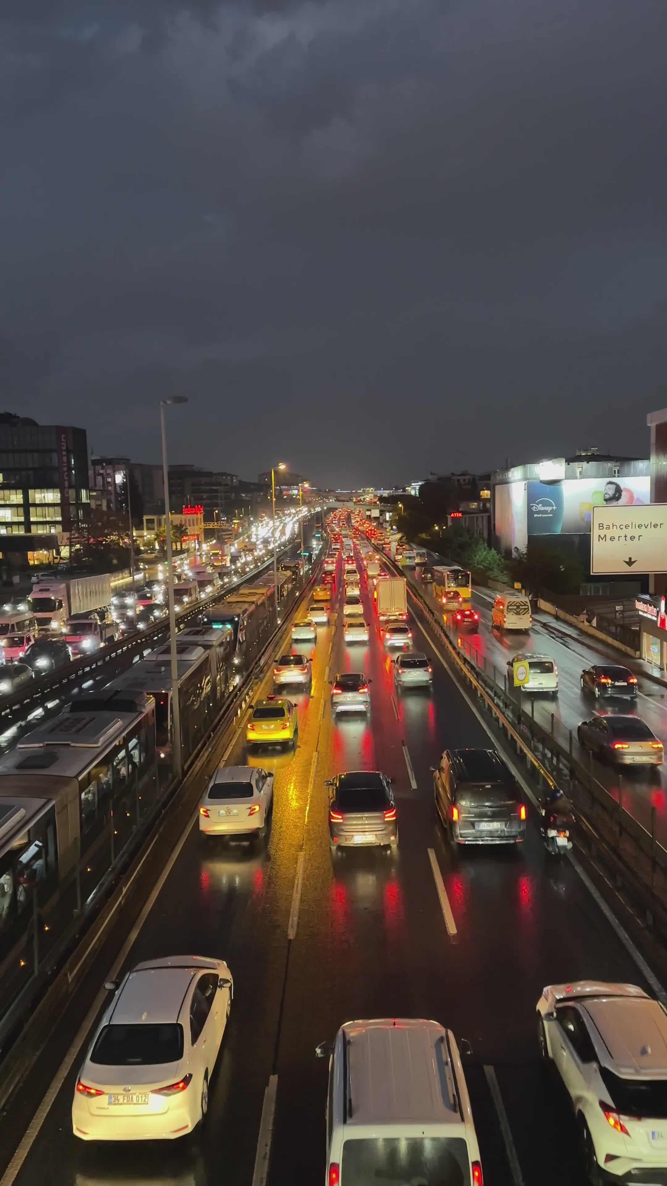 Busy Night Traffic on City Highway Free Stock Video Footage, Royalty ...