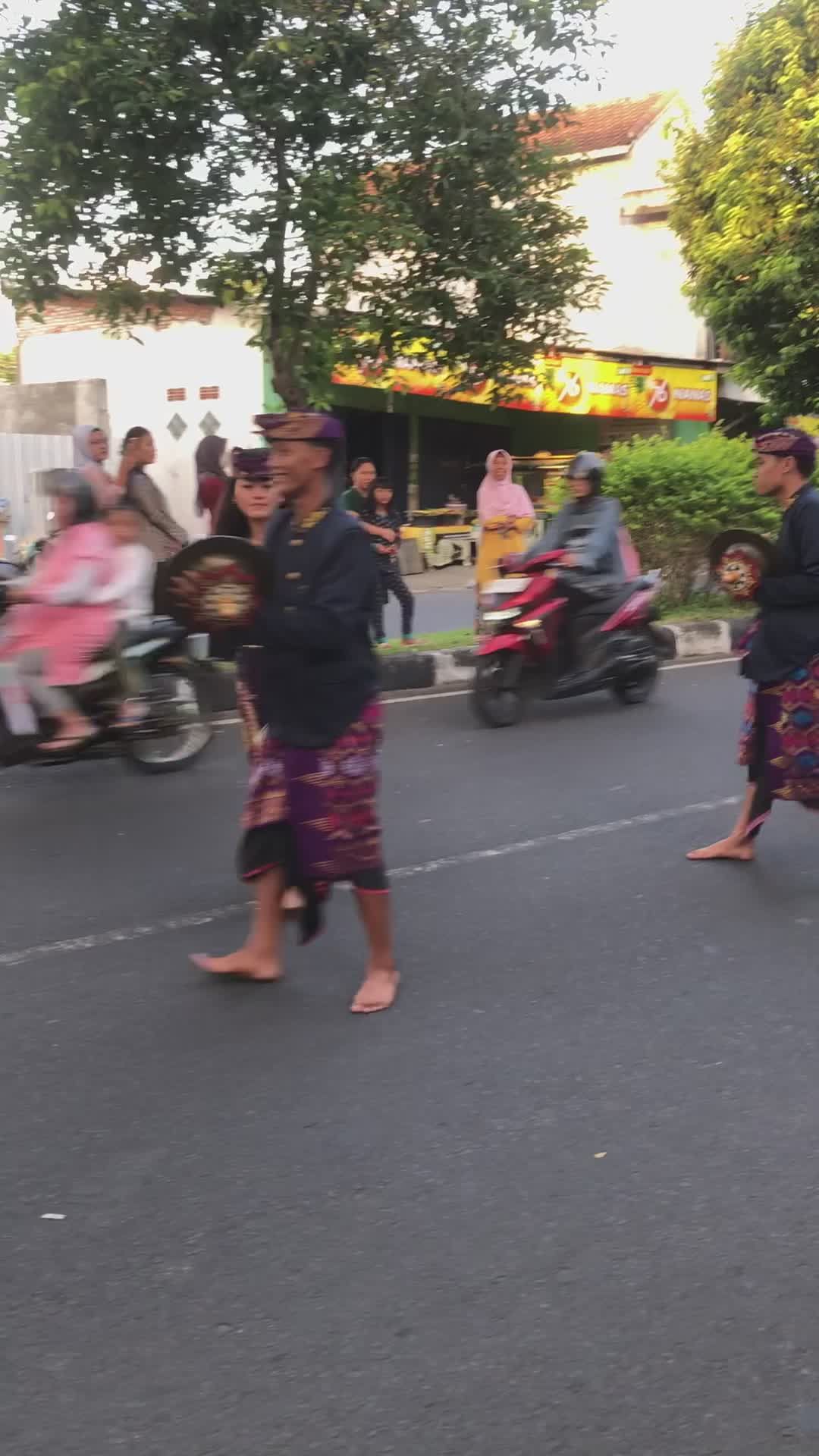 5.000+ Video Nenenin+ayang+indonesia+ Terbaik · Unduh Gratis 100% ...