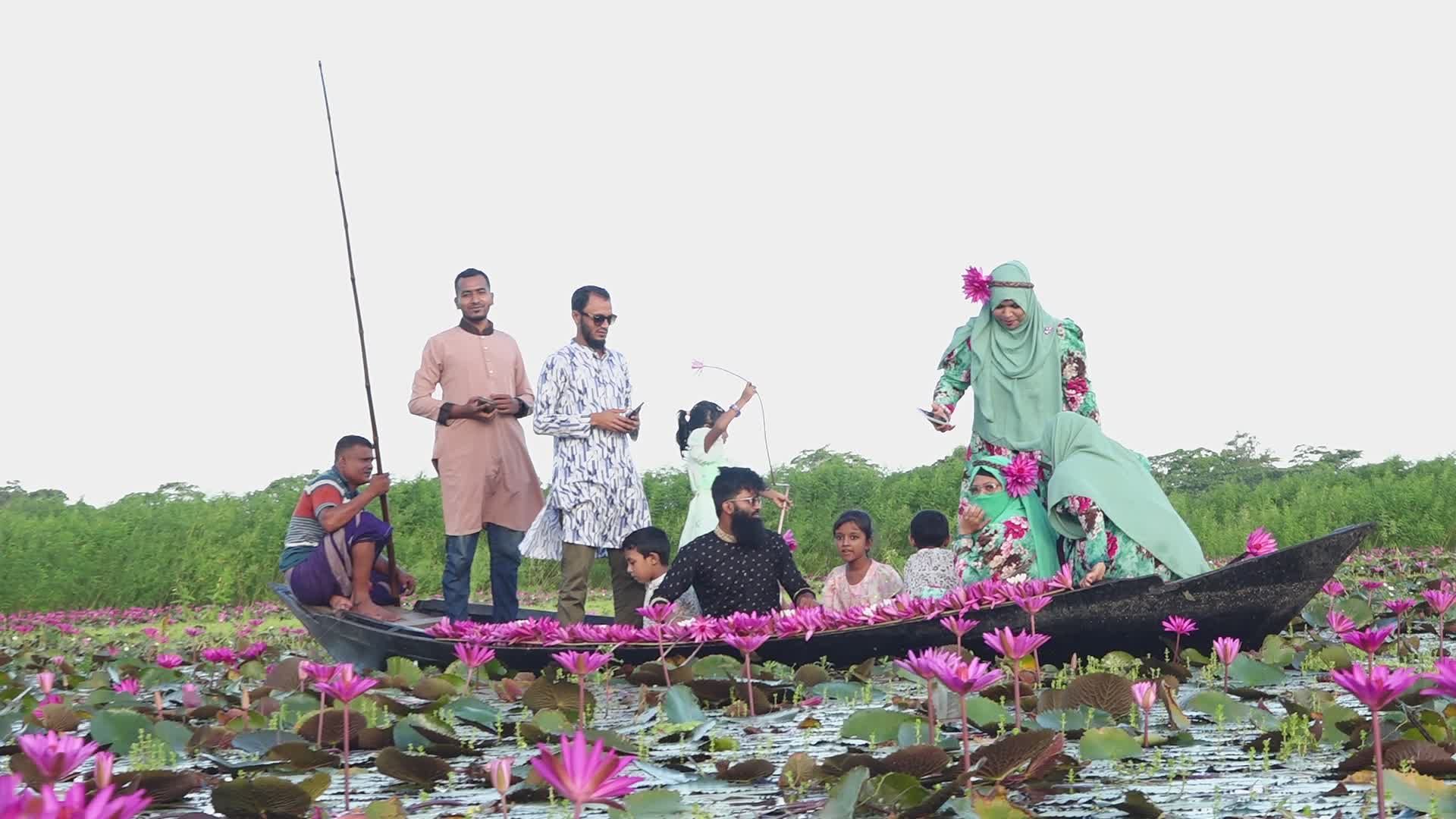Exploring the Tranquil Shapla Bill in Barisal Free Stock Video Footage ...