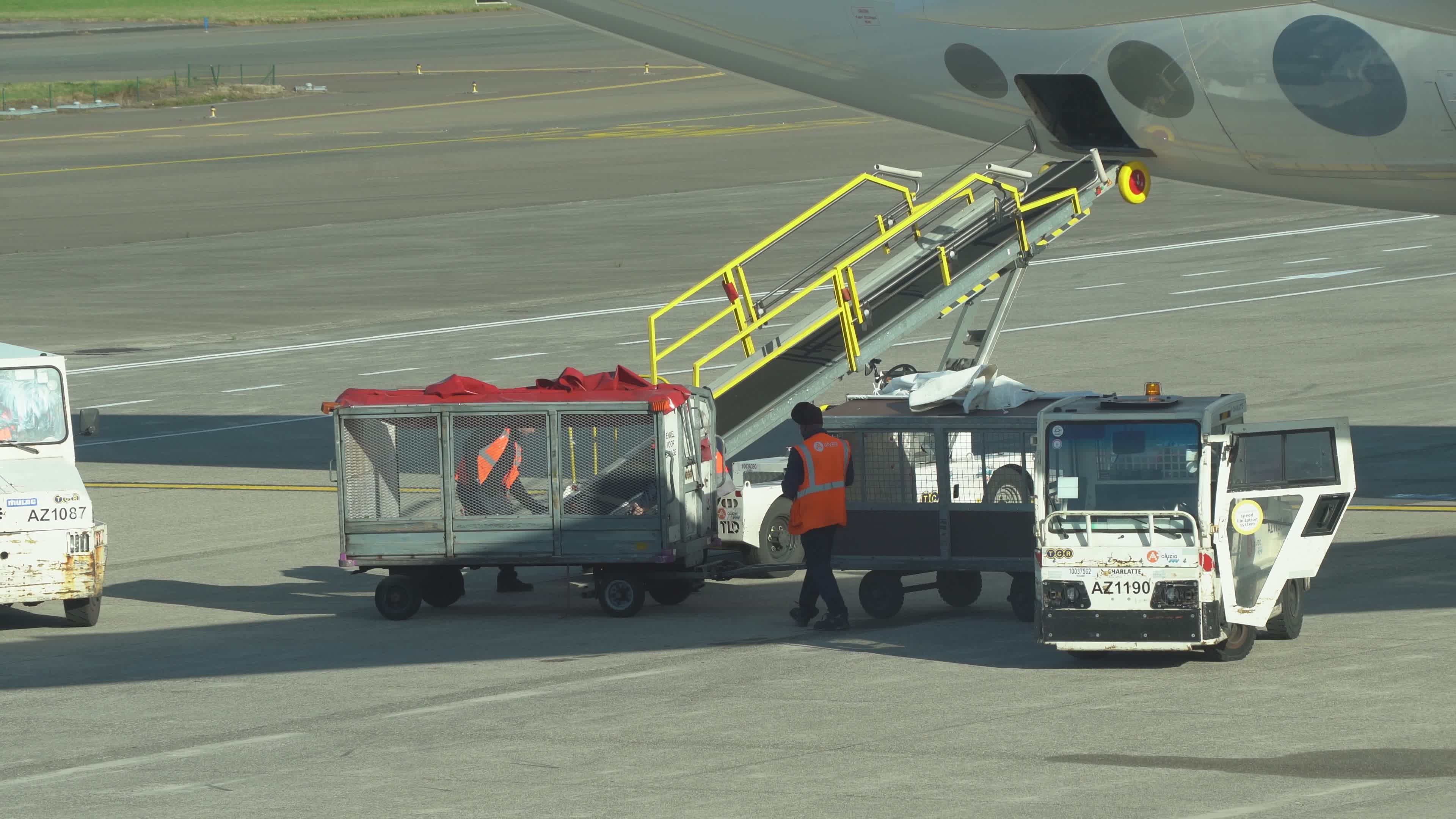 Vídeos de stock gratuitos sobre aeródromo, aerolínea de pasajeros ...