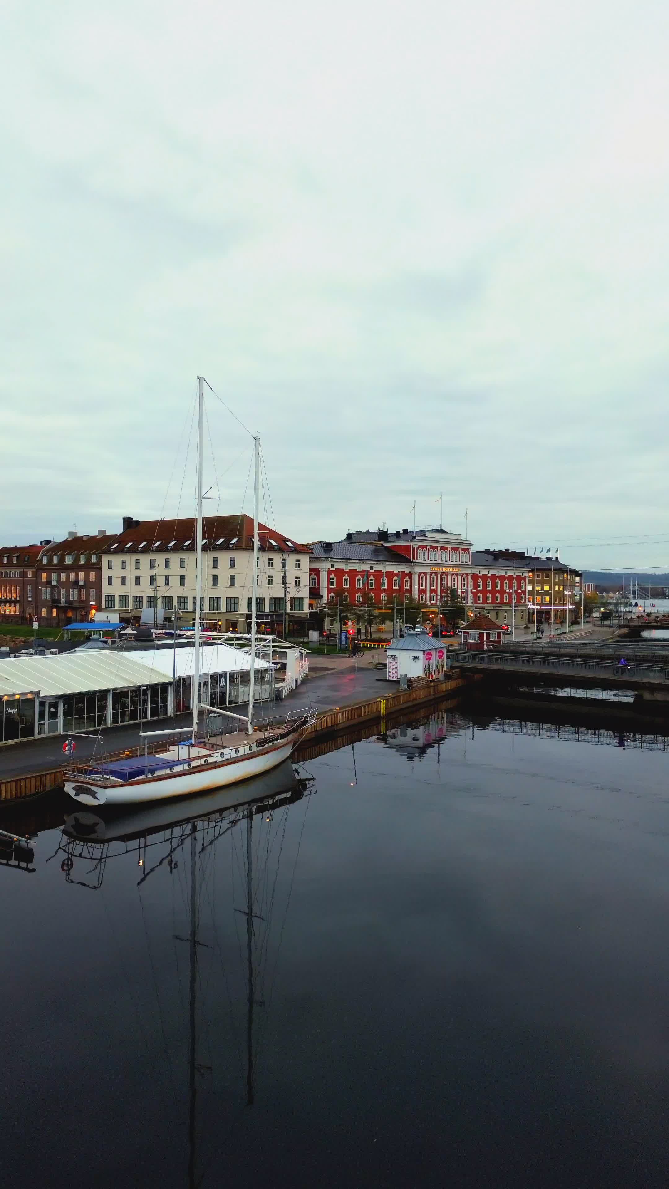 Reunite With Your Crew At The Yacht Videos, Download The BEST Free 4k ...