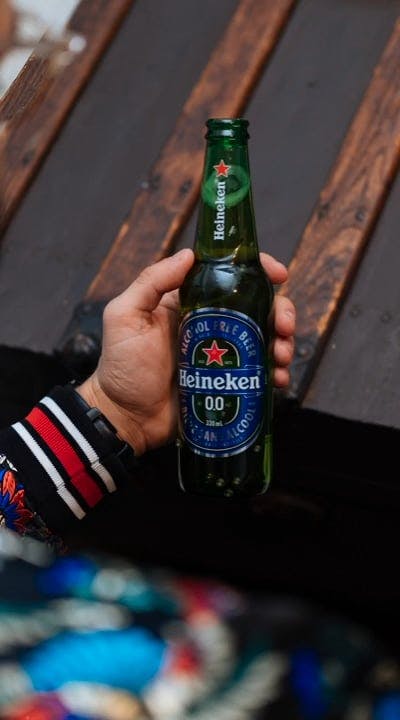 Heineken Zeichen Videos, Download The BEST Free 4k Stock Video Footage ...