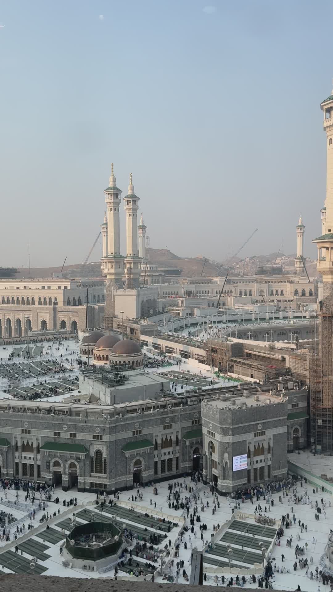 Majestic View of the Grand Mosque in Mecca Free Stock Video Footage ...