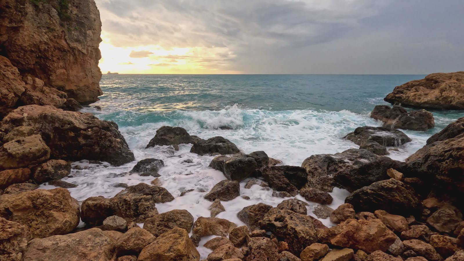 Beach+Cabin+Spy Videos, Download The BEST Free 4k Stock Video Footage ...