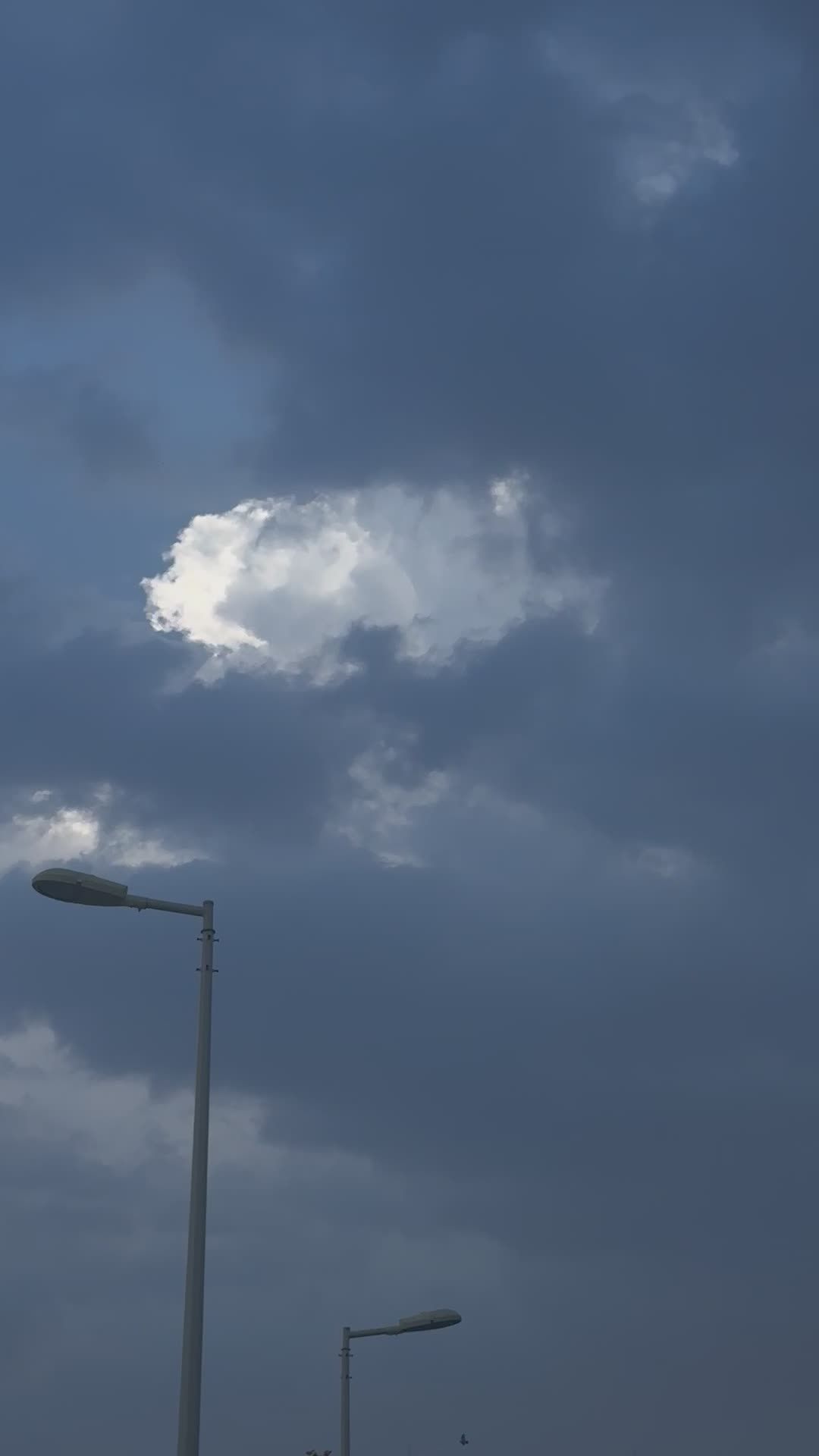 Aeroplane Flying In The Sky Videos, Download The BEST Free 4k Stock ...