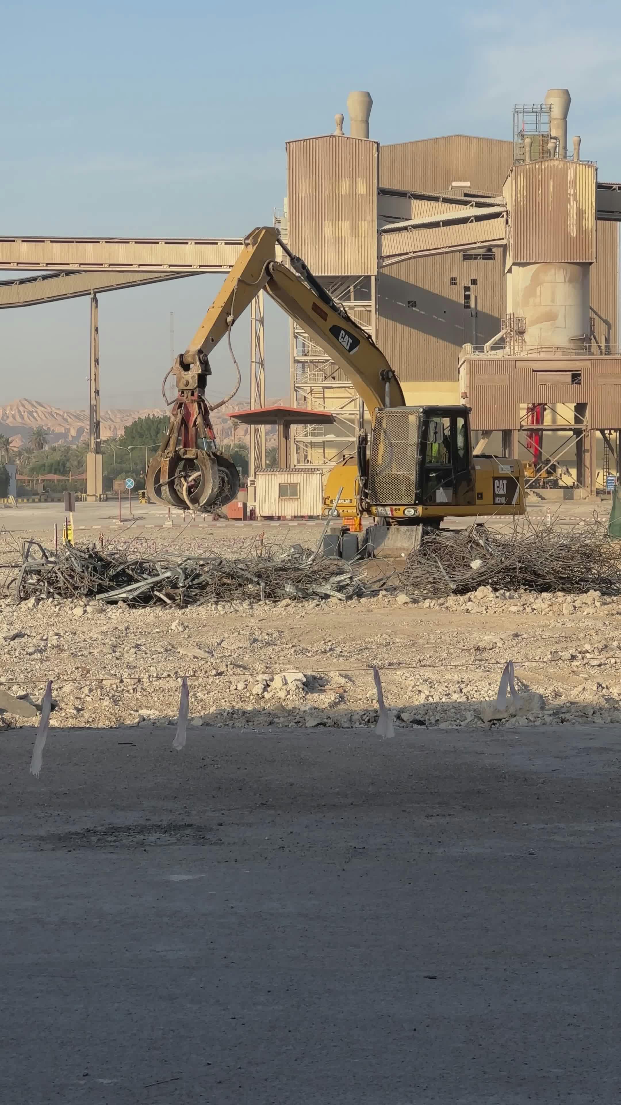 Heavy Equipment Cutouts Videos, Download The BEST Free 4k Stock Video ...