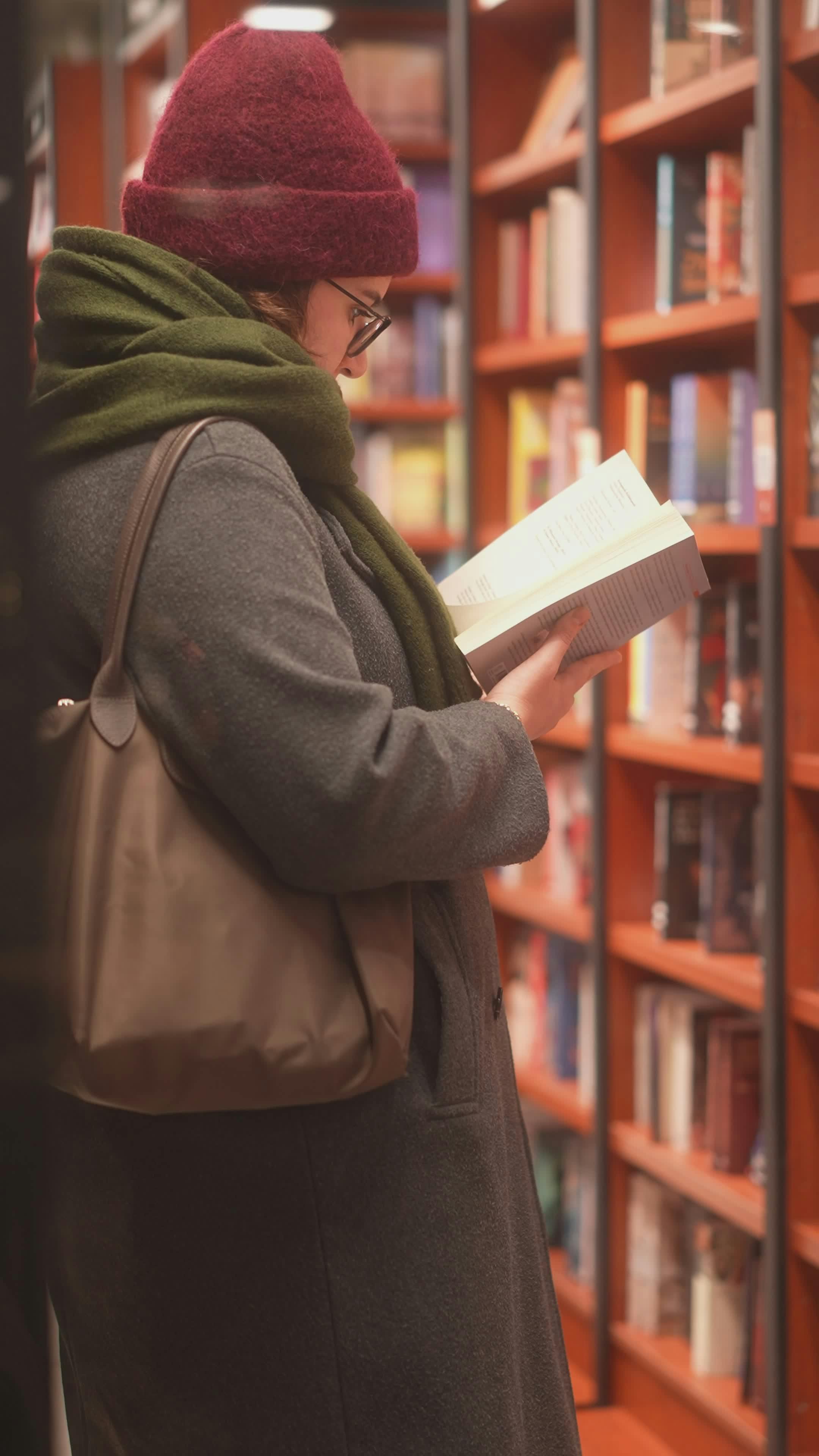 Pictgure+Book+Picture Videos, Download The BEST Free 4k Stock Video ...