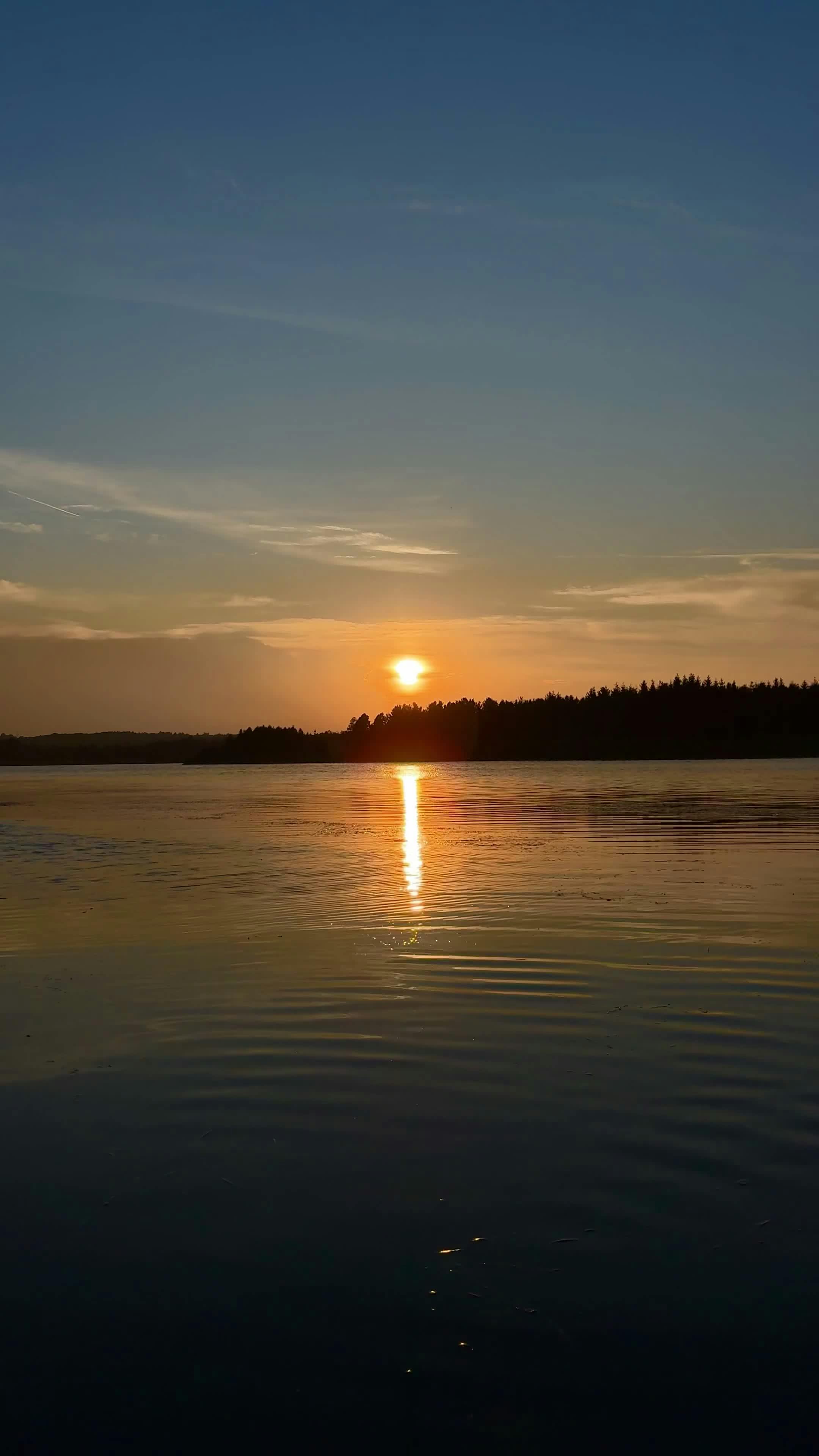 Tranquil Sunset Over Serene Lake Waters Free Stock Video Footage, Royalty-Free 4K & HD Video Clip